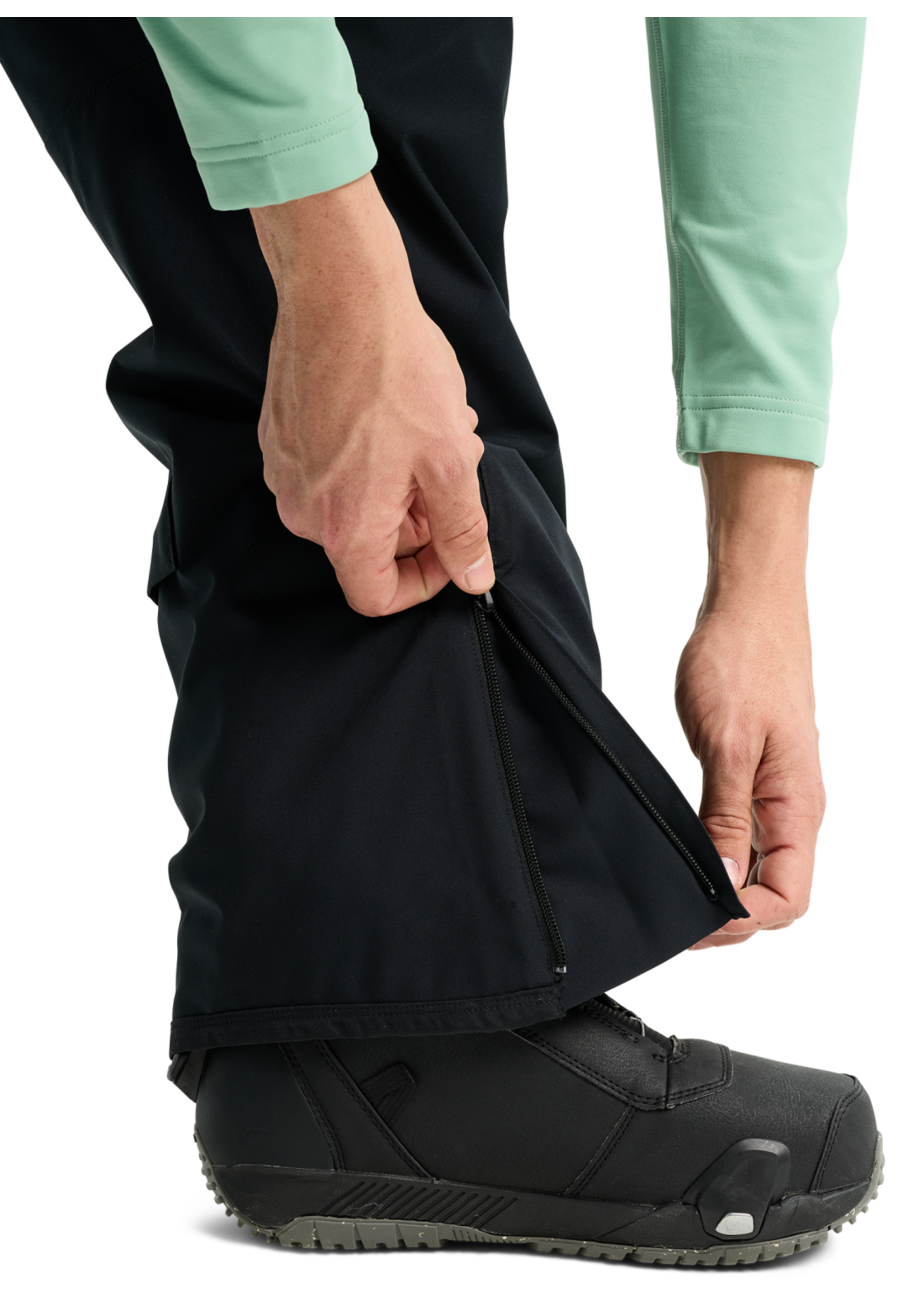 Burton Men's Reserve 2L Bib Pants - Tall - Pathfinder of WV