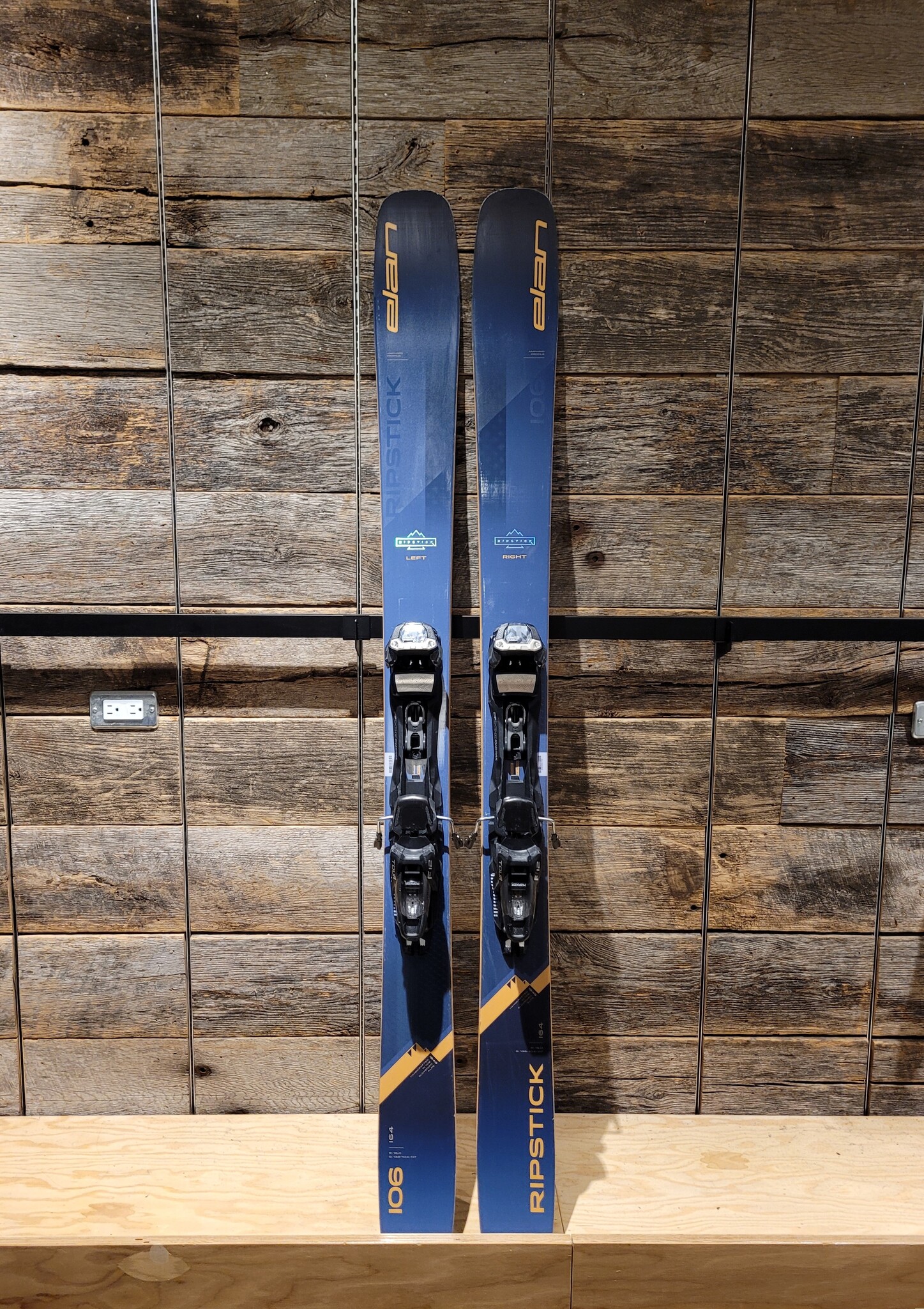 2024 Elan Ripstick 106 w/ Marker Tour F12 (Ex-Rental) - Premium ...