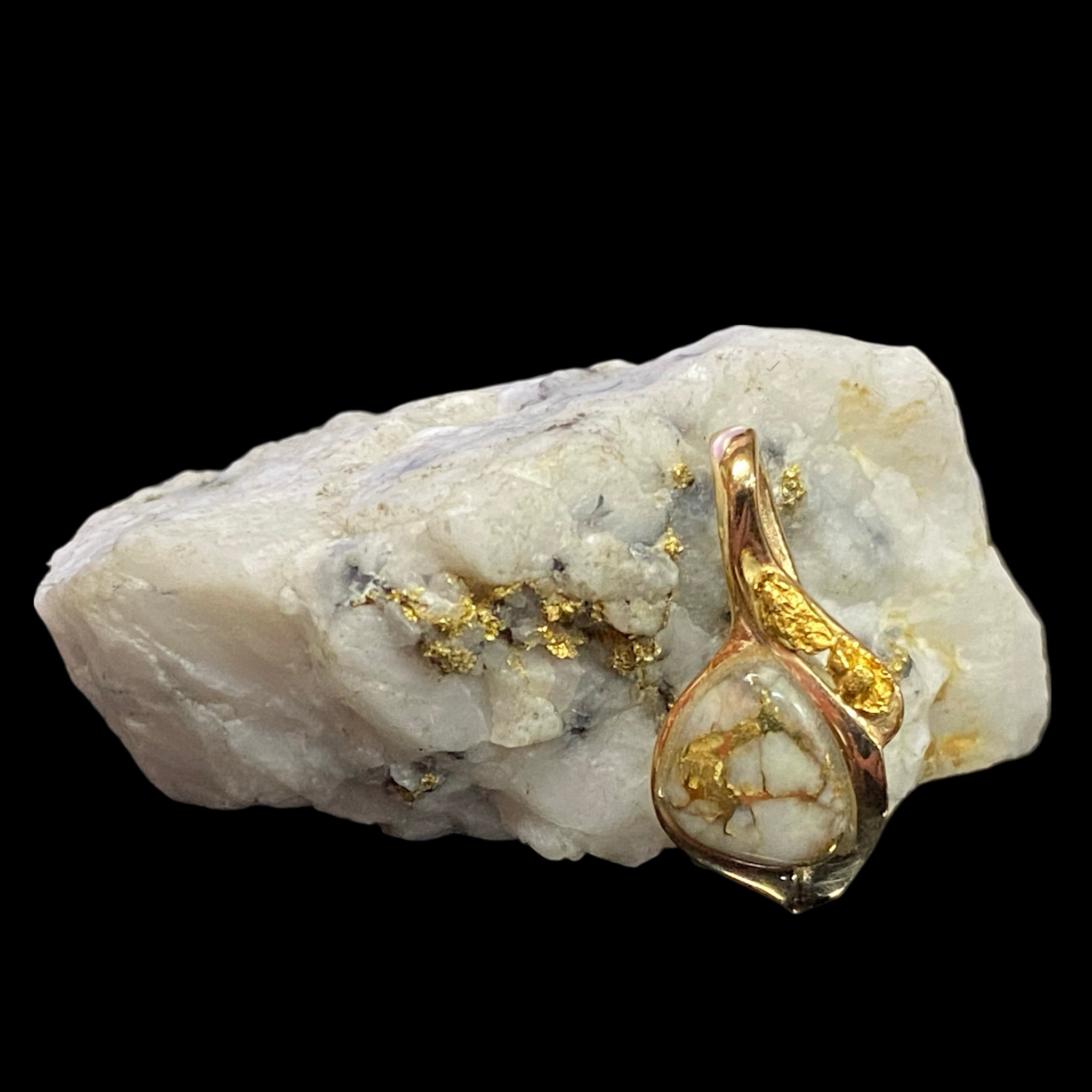 Gold Quartz Pendant PN390LQX - White Buffalo