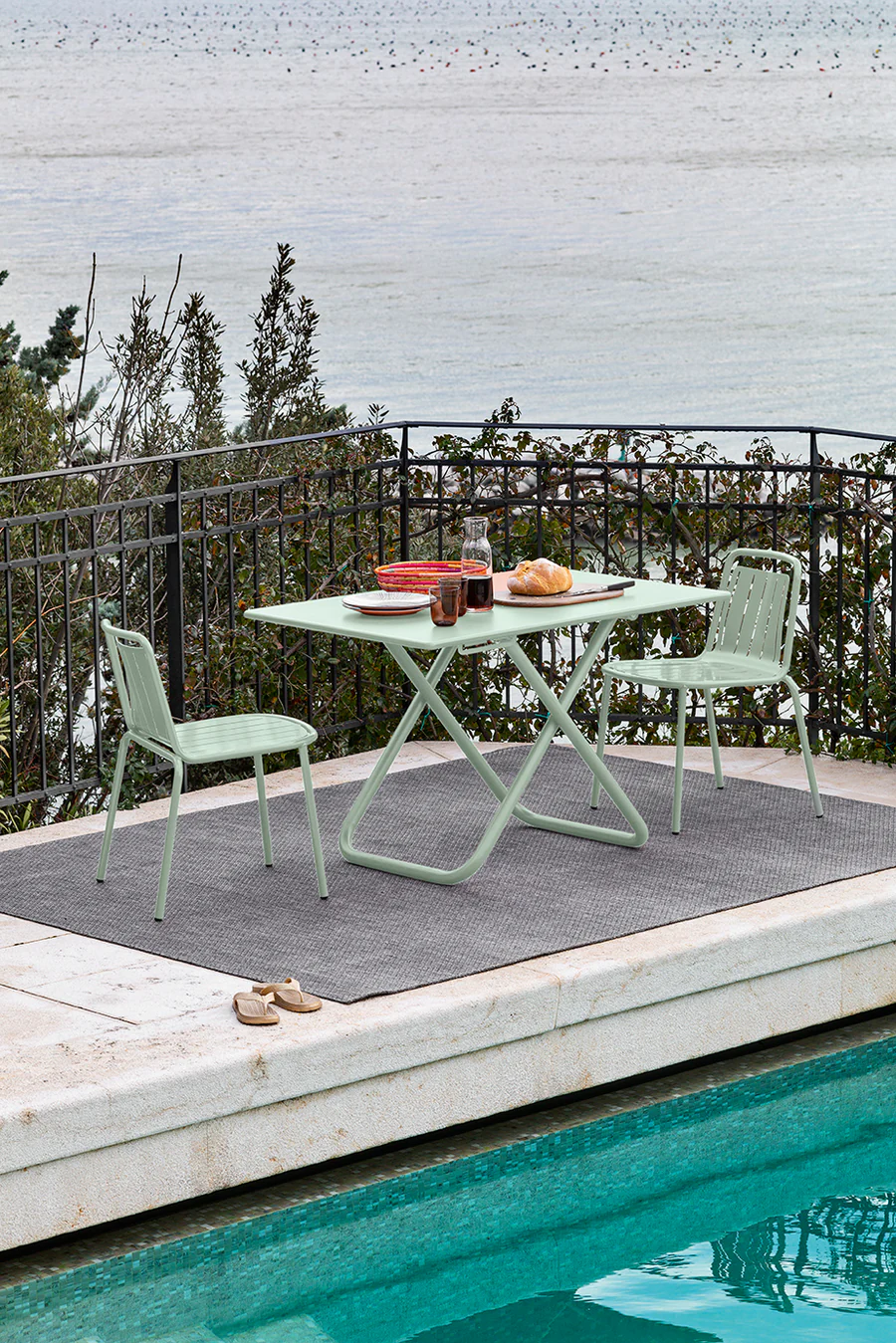 Adjustable height outdoor dining table store