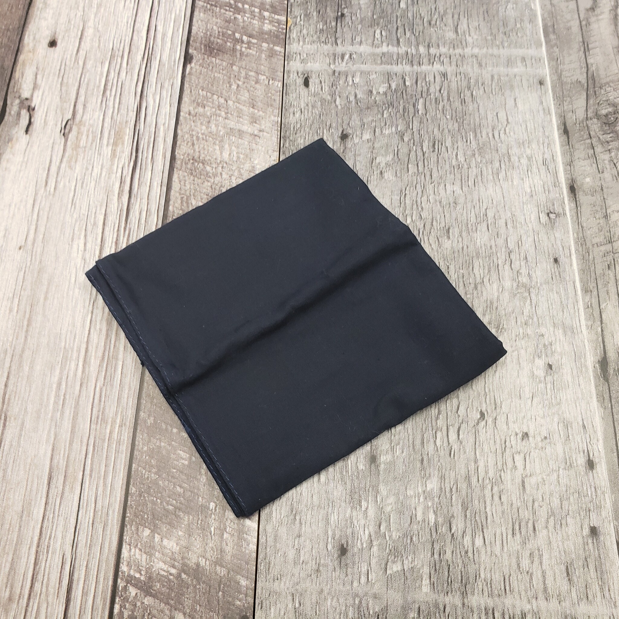 PLAIN COLOUR BANDANAS - Smith Army Surplus
