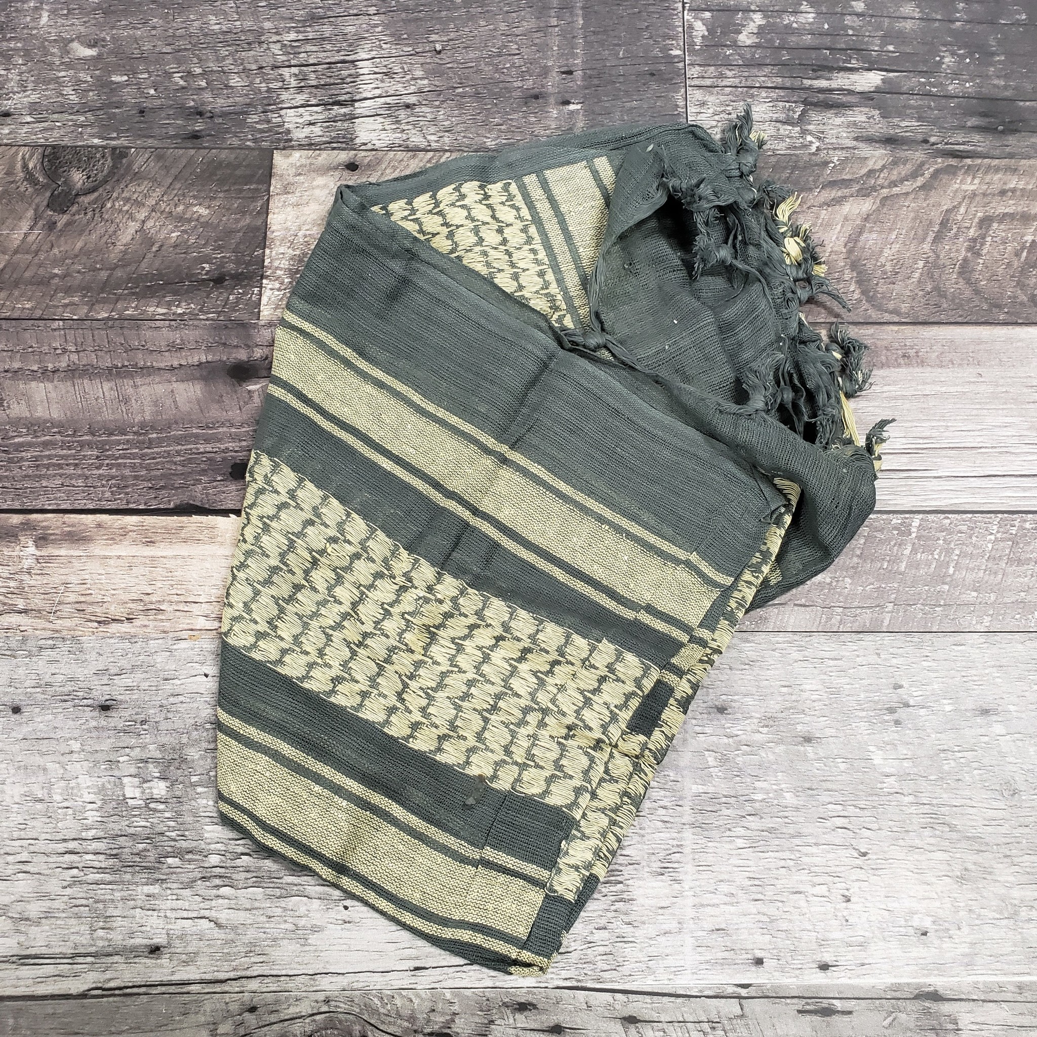 SHEMAGH PATTERN SCARVES - Smith Army Surplus