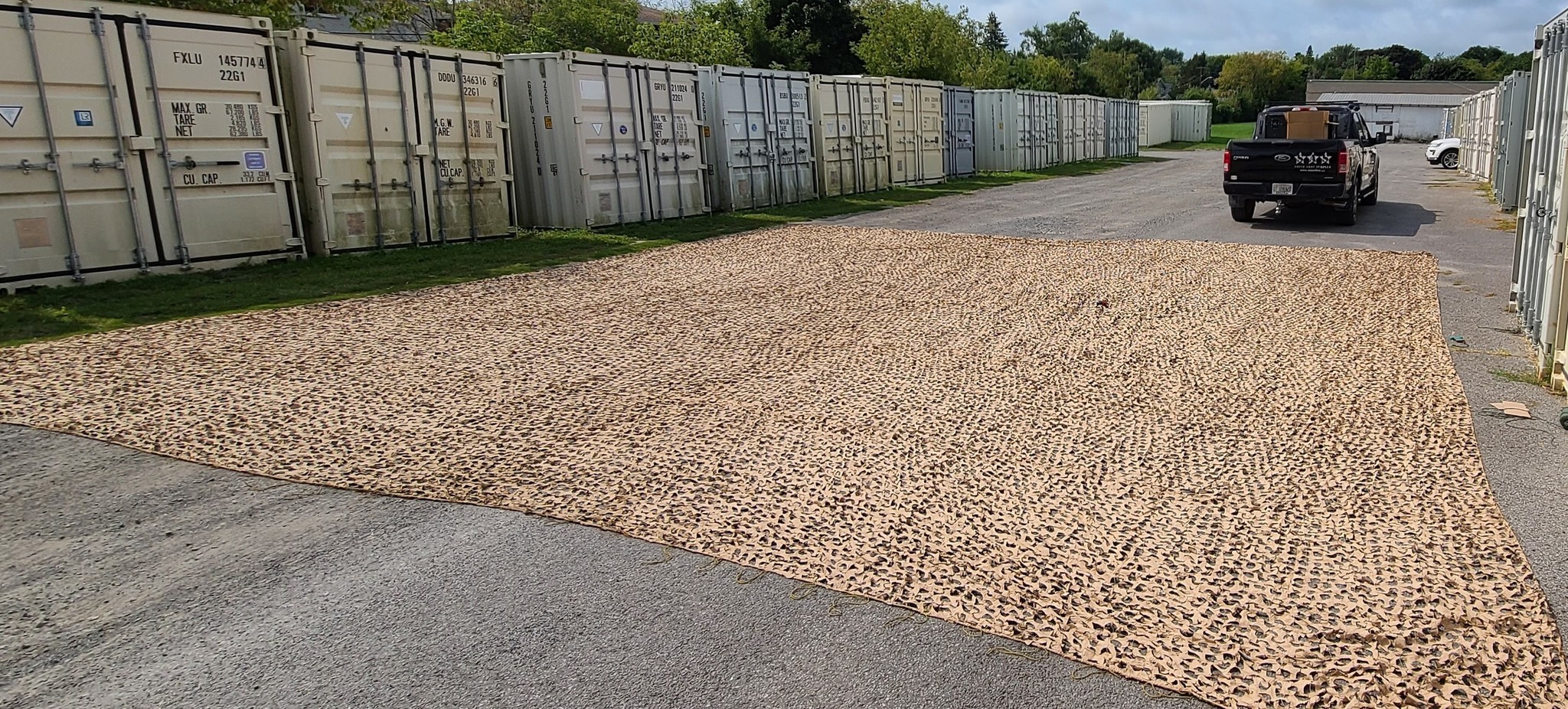 32'X32' DESERT CAMO NET - Smith Army Surplus