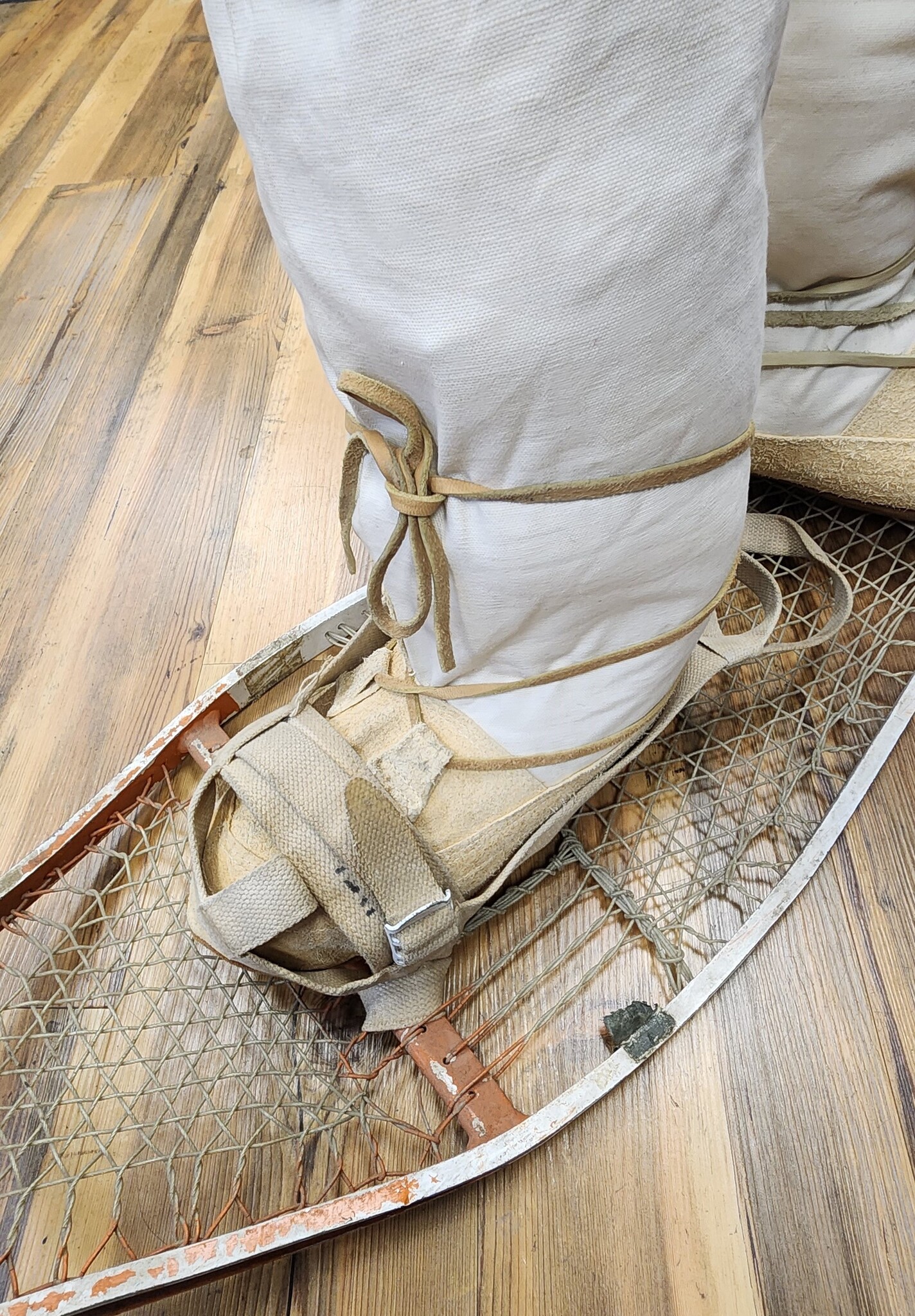 VINTAGE 1950S ERA MUKLUK - Smith Army Surplus