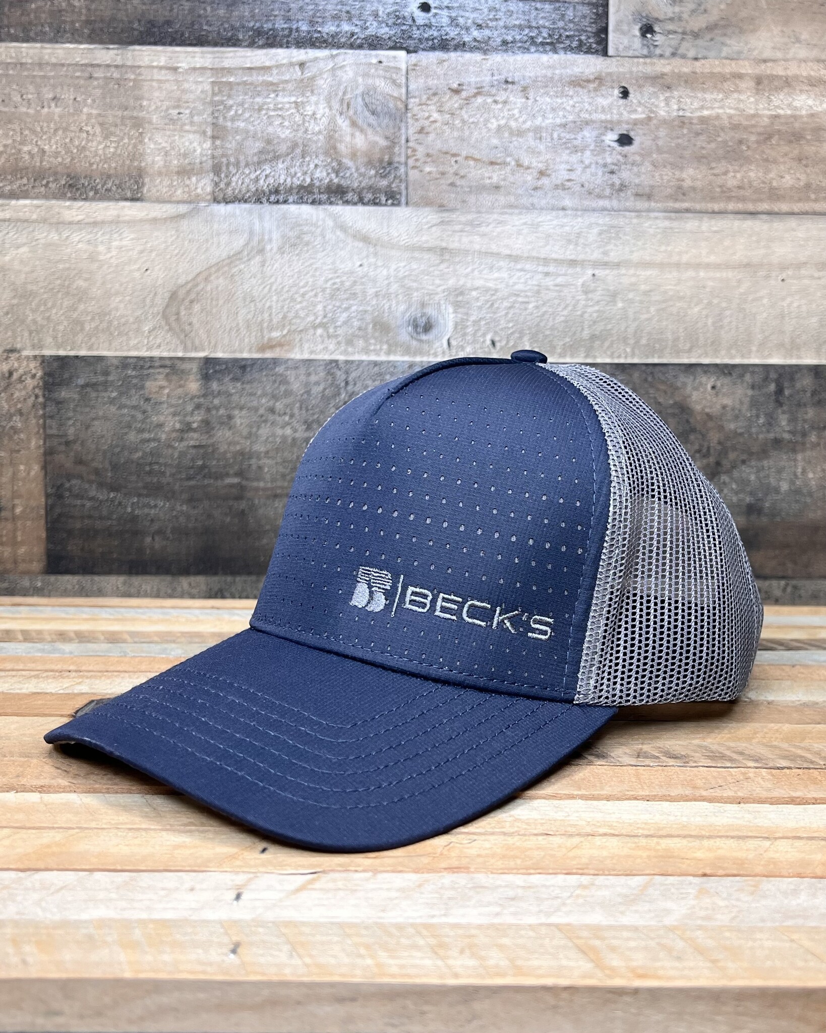 03791 Performance Hat - Beck's Country Store