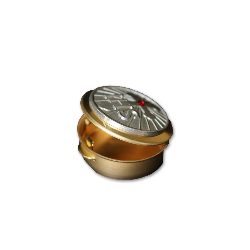 Golden pyx with cross - Gift Shop - Saint Joseph’s Oratory of Mount-Royal