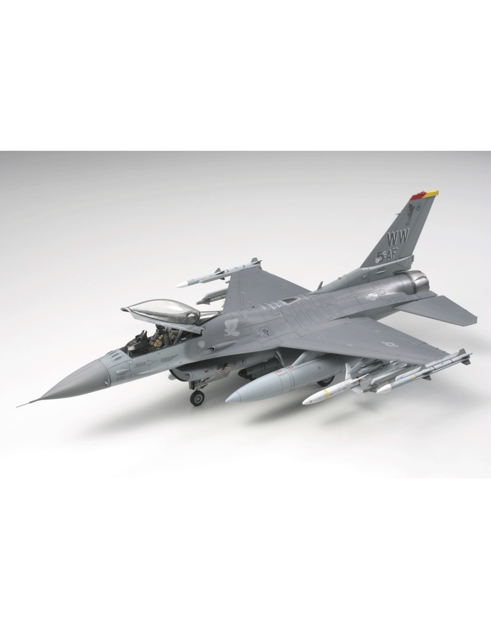 Tamiya 61098 - 1/48 Lockheed Martin F-16CJ Model Kit - Hub Hobby