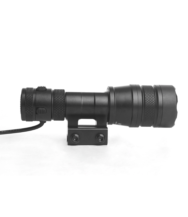 Tactical Micro Flashlight with pressure pad (1000lm) FDE - US Airsoft, Inc.