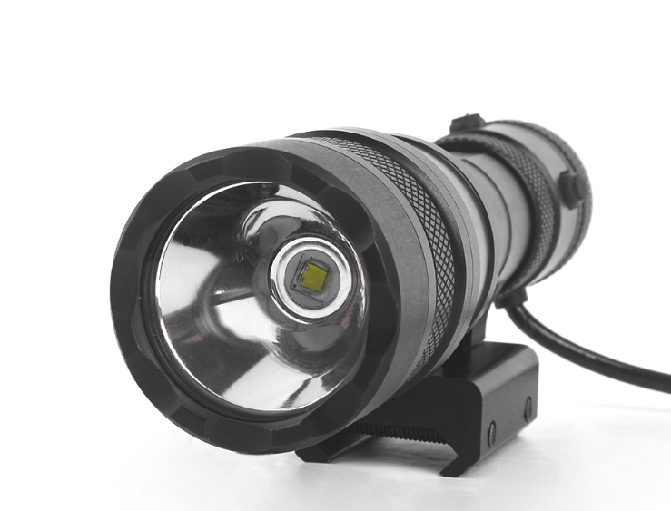 Tactical Micro Flashlight with pressure pad (1000lm) Black - US Airsoft ...