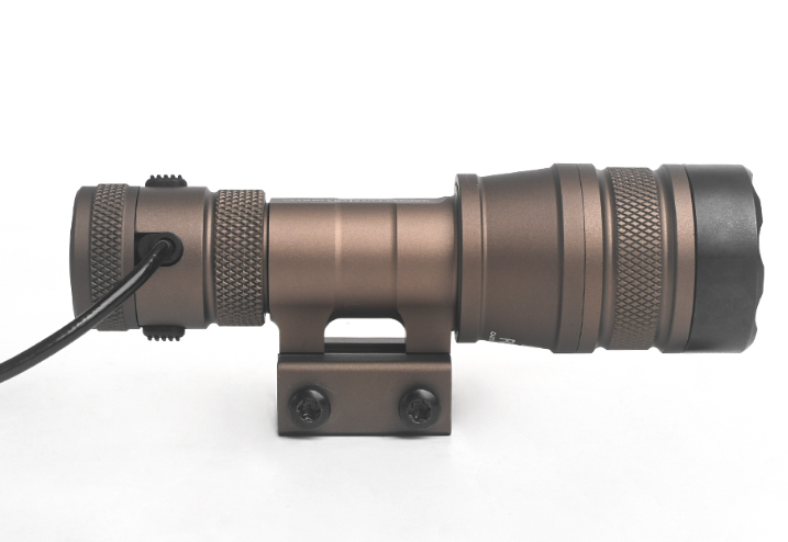 Tactical Micro Flashlight with pressure pad (1000lm) FDE - US Airsoft, Inc.