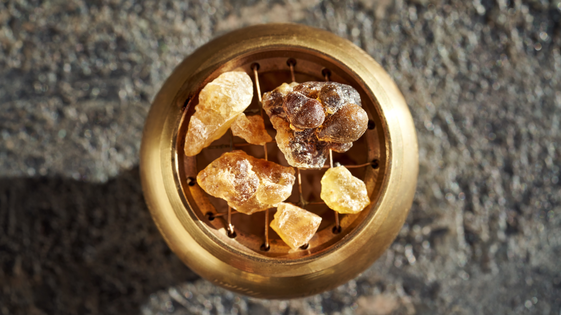 What Are Resins and How to Burn Them with a Resin Burner? - Twisted Thistle Apothecary