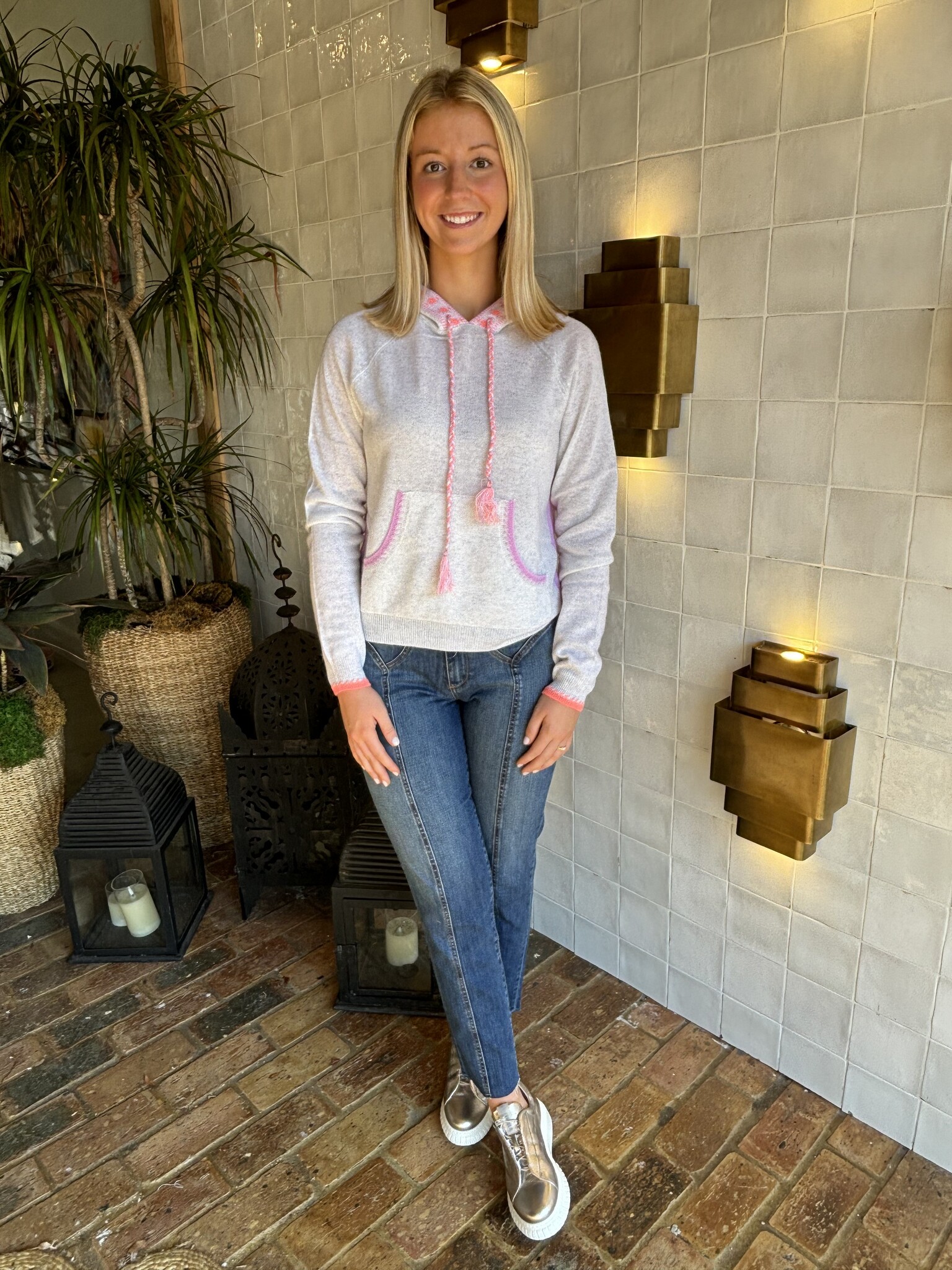 Brodie Cashmere- Georgie Geo Trim Hoodie- Haze - Dukes Online