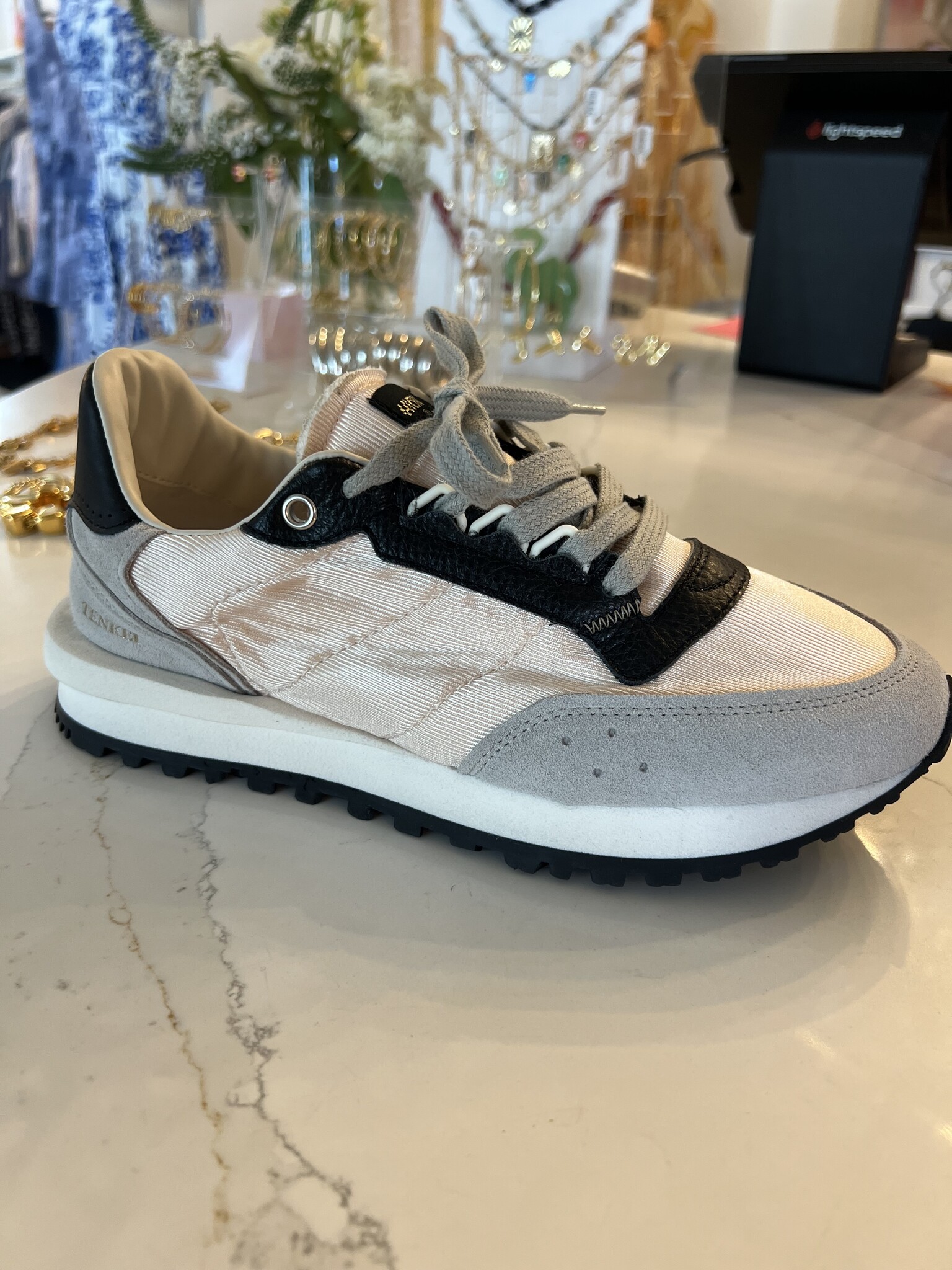 Hidn-Ander- Tenkei Prime- Ivory/Black - Dukes Online