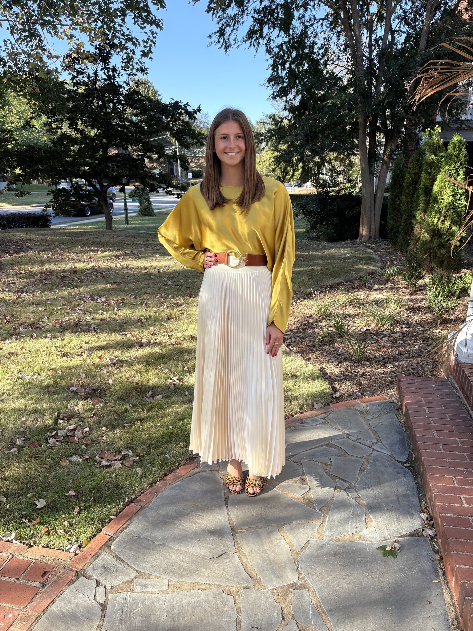 Nonchalant- Emmy Clean Hem Crop- Ochre - Dukes Online