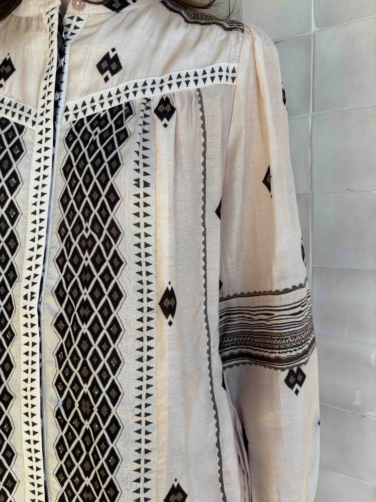 Maria Cher- Bayou Finch Shirt- Nude - Dukes Online