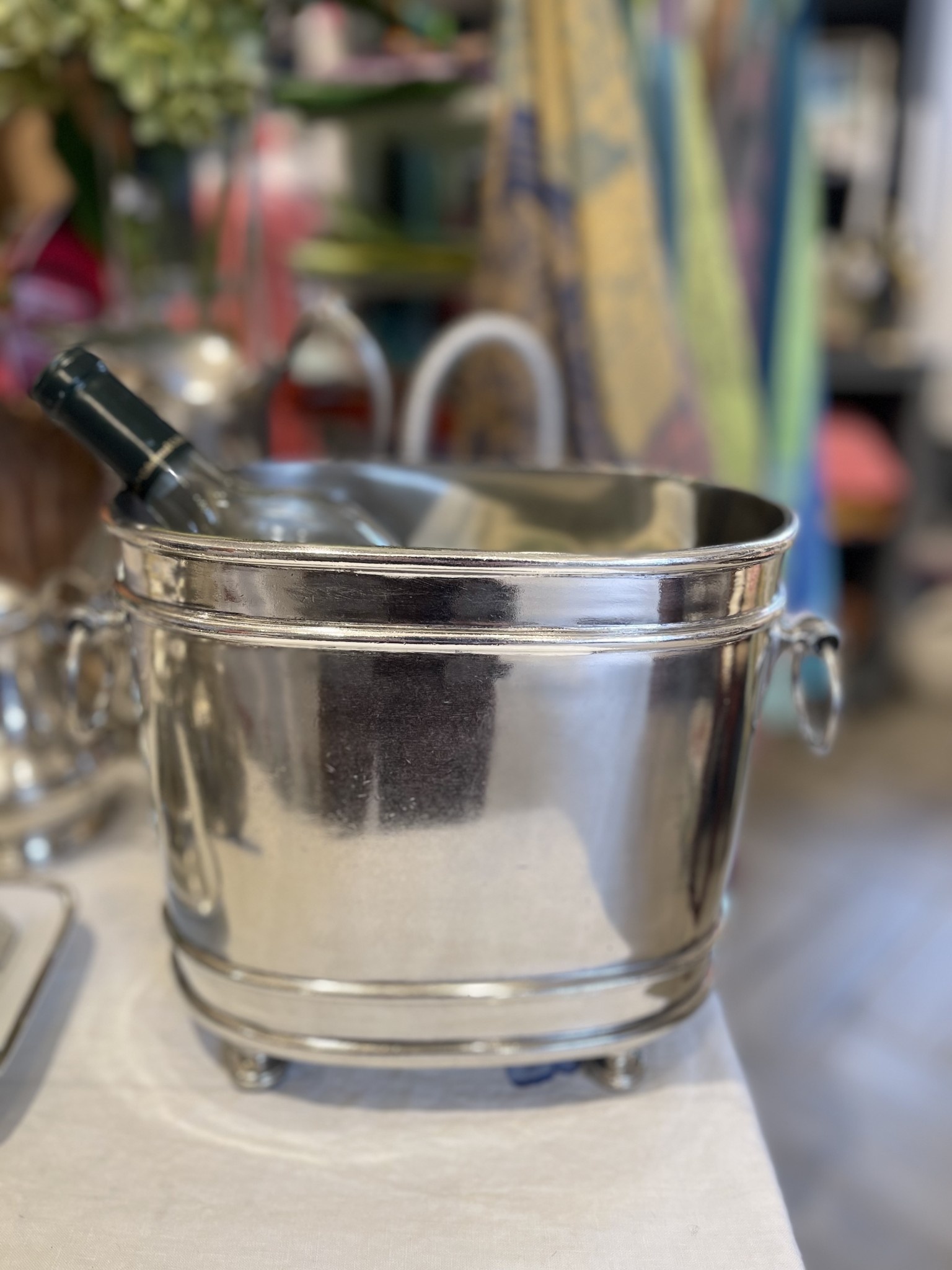 Salisbury Talbot Manor Ice Bucket with Feet - Judy At The Rink
