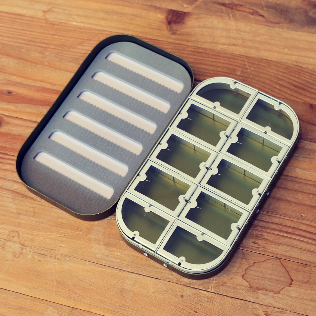 ALUMINUM 10 COMPARTMENT FLY BOX - OLIVE GREEN - Mend Provisions