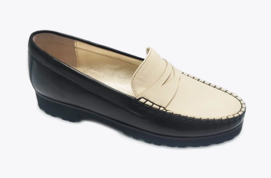 ROBERT ZUR BRIGHTON TRUE GLOVE FLAT - B. Prince