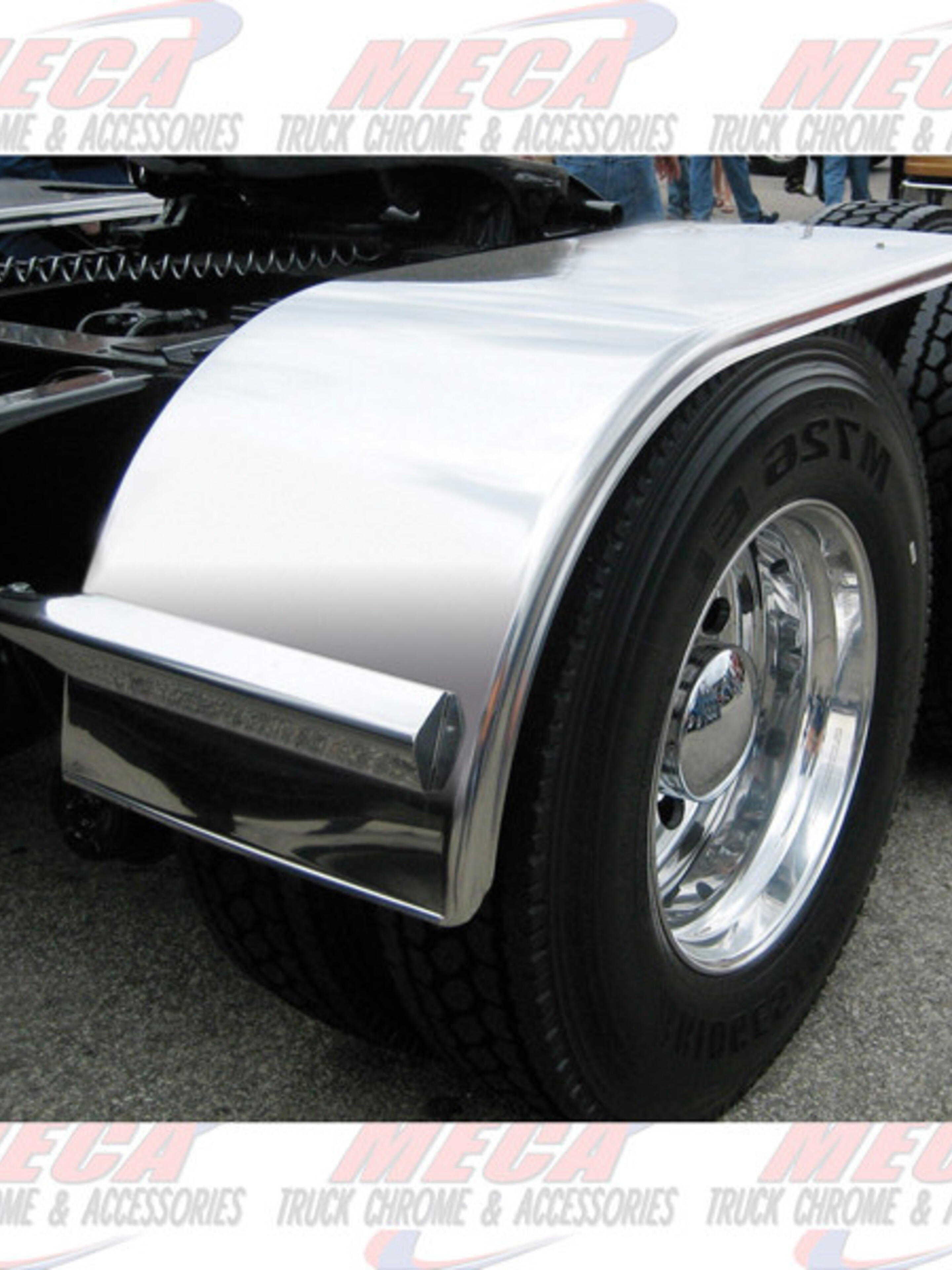 HALF FENDER 66" SMOOTH ROLLED EDGE & FLANGE - Meca Truck Chrome