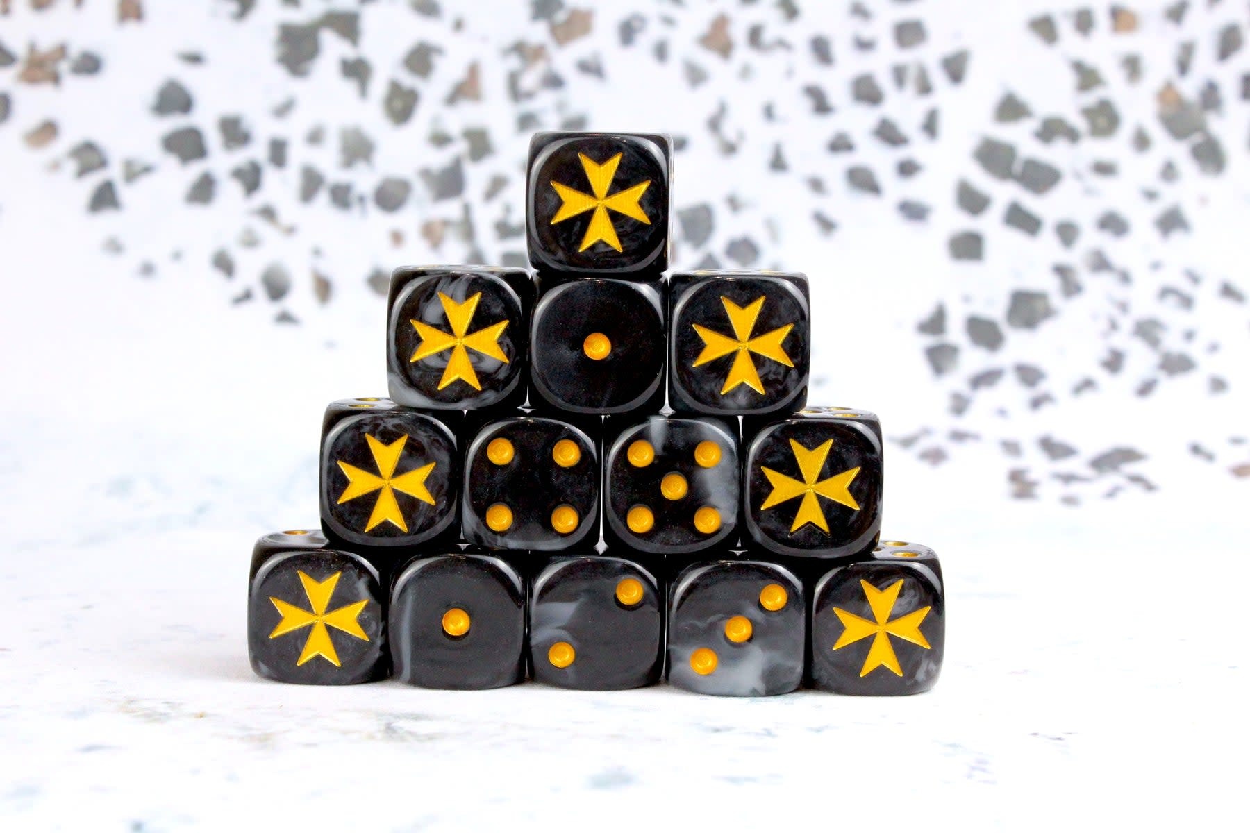 Baron of Dice Knight Templars 16mm Round Dice 4 (25 Dice) - Au Royaume Des Titans