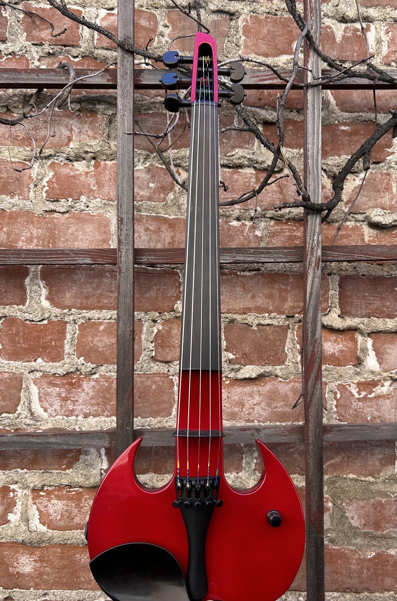Wood Stingray red SV-5 violin outfit, electric, including case & bow ...