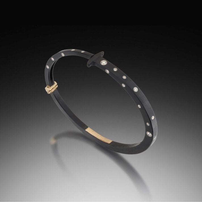 Pat Flynn - Element 79 Contemporary Jewelry