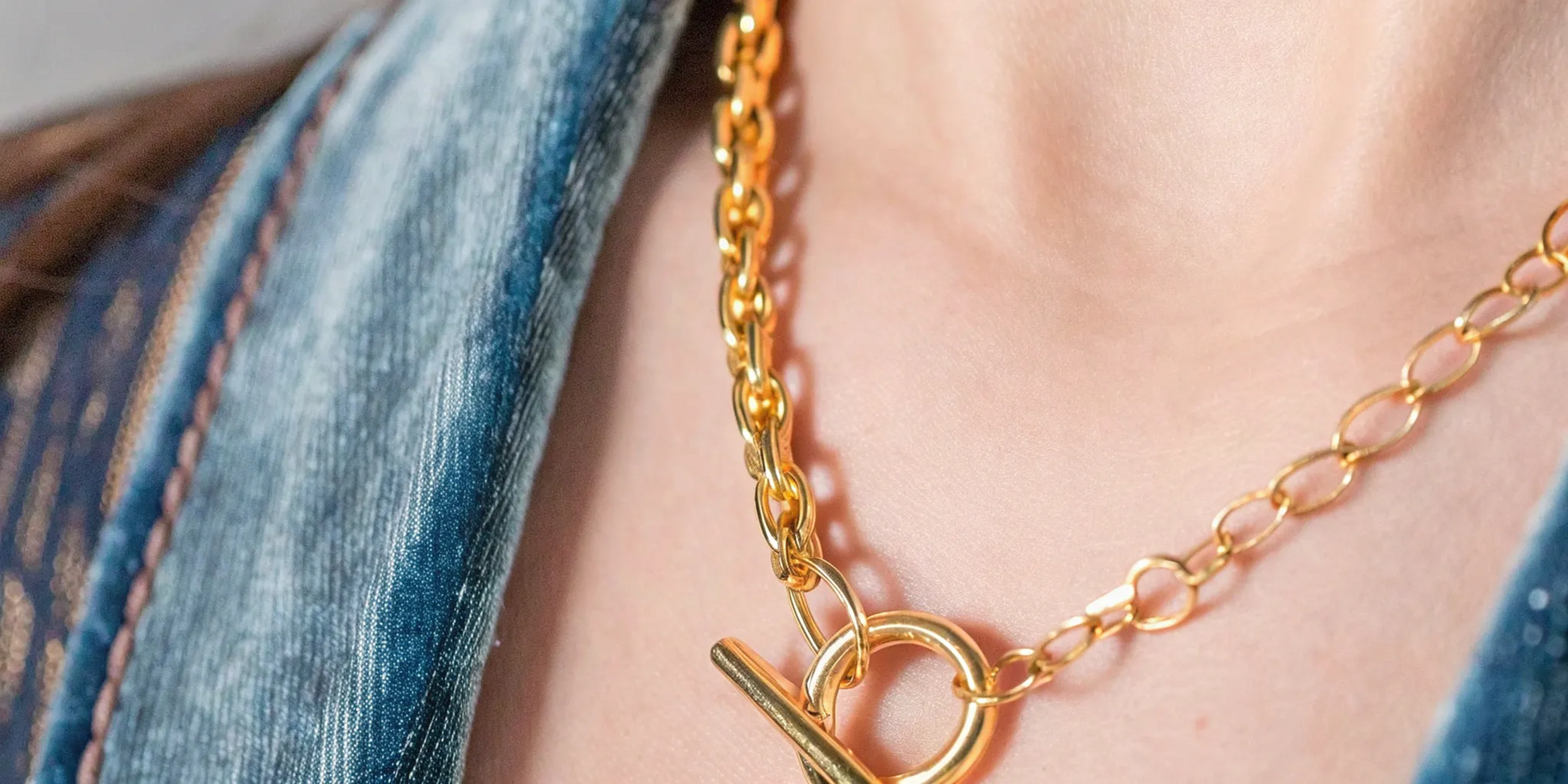 Toggle Clasp Necklace Gold: The Ultimate Guide - Element 79 ...