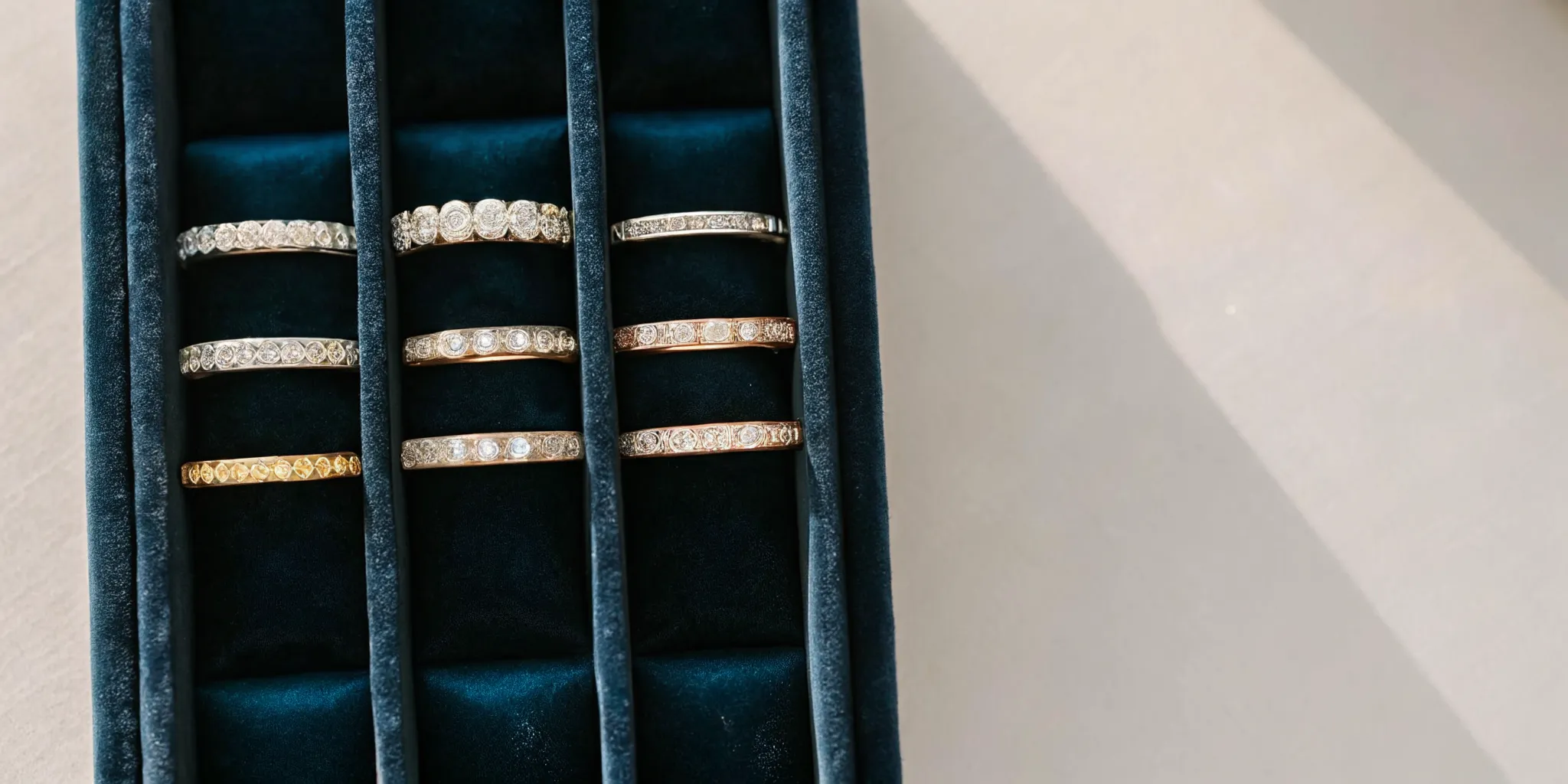 How to Choose the Best Wedding Bands for Her - Element 79 Contemporary ...