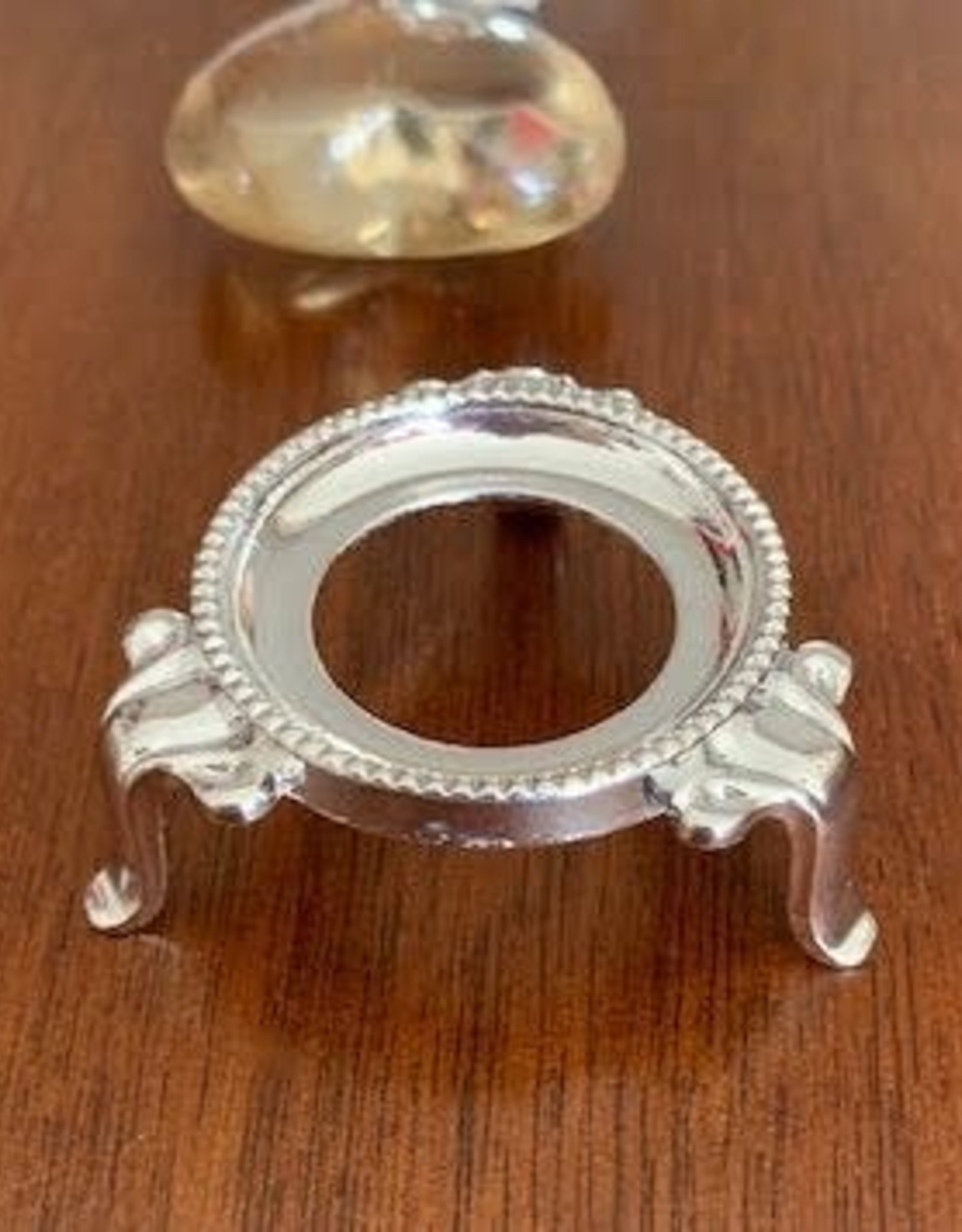 Metal Sphere Holders 3 legs - Soul Food Crystals