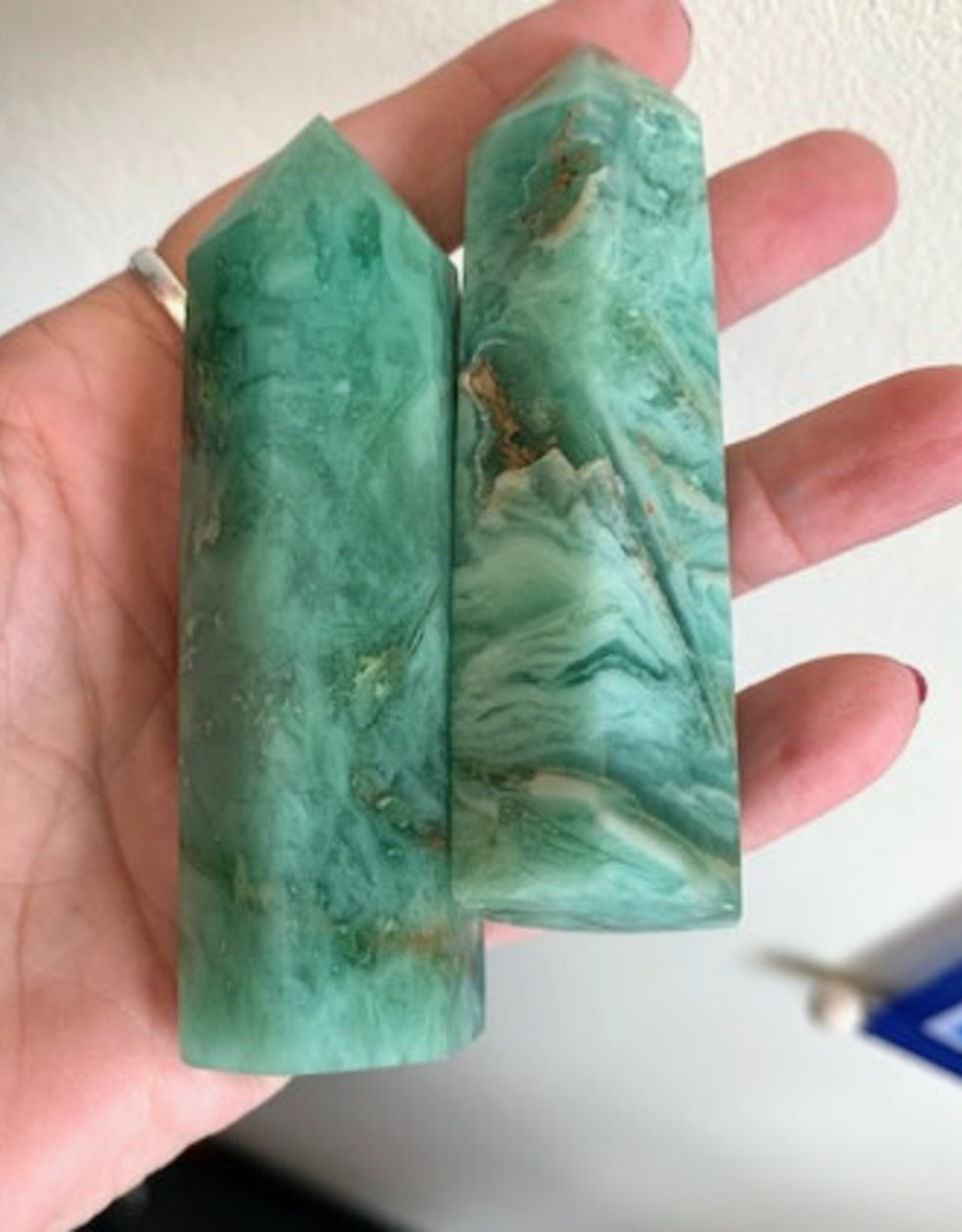 Nigerian Fluorite Generator for a clear mind - Soul Food Crystals