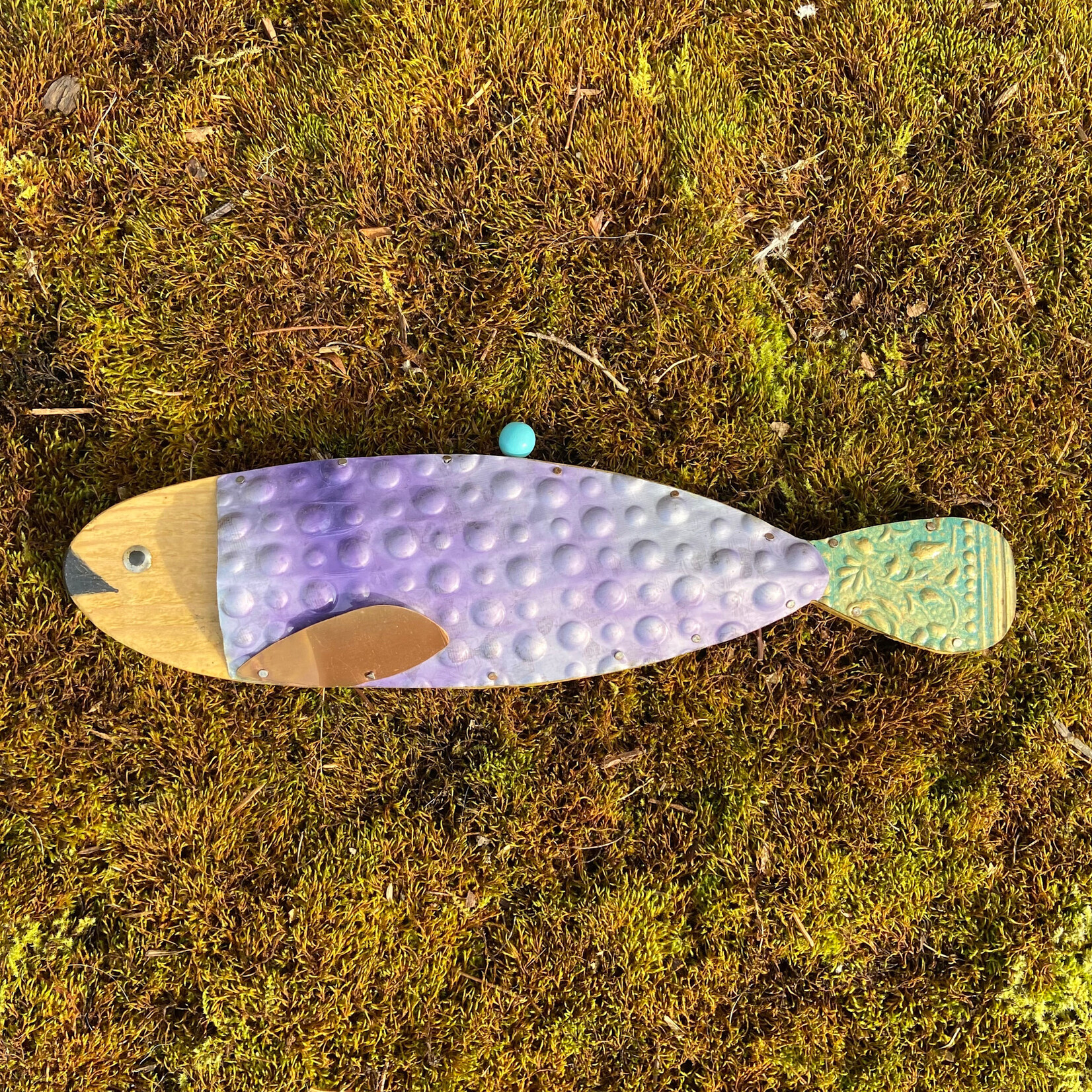 Folk Art Fish #25-06 - Annie Kaill’s