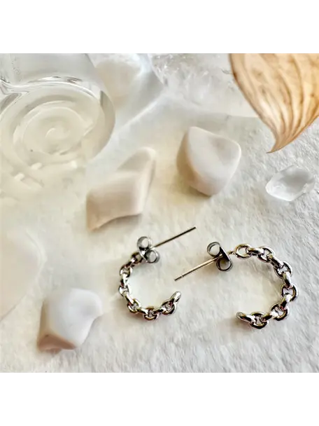 Pika & Bear - The Choice Shop