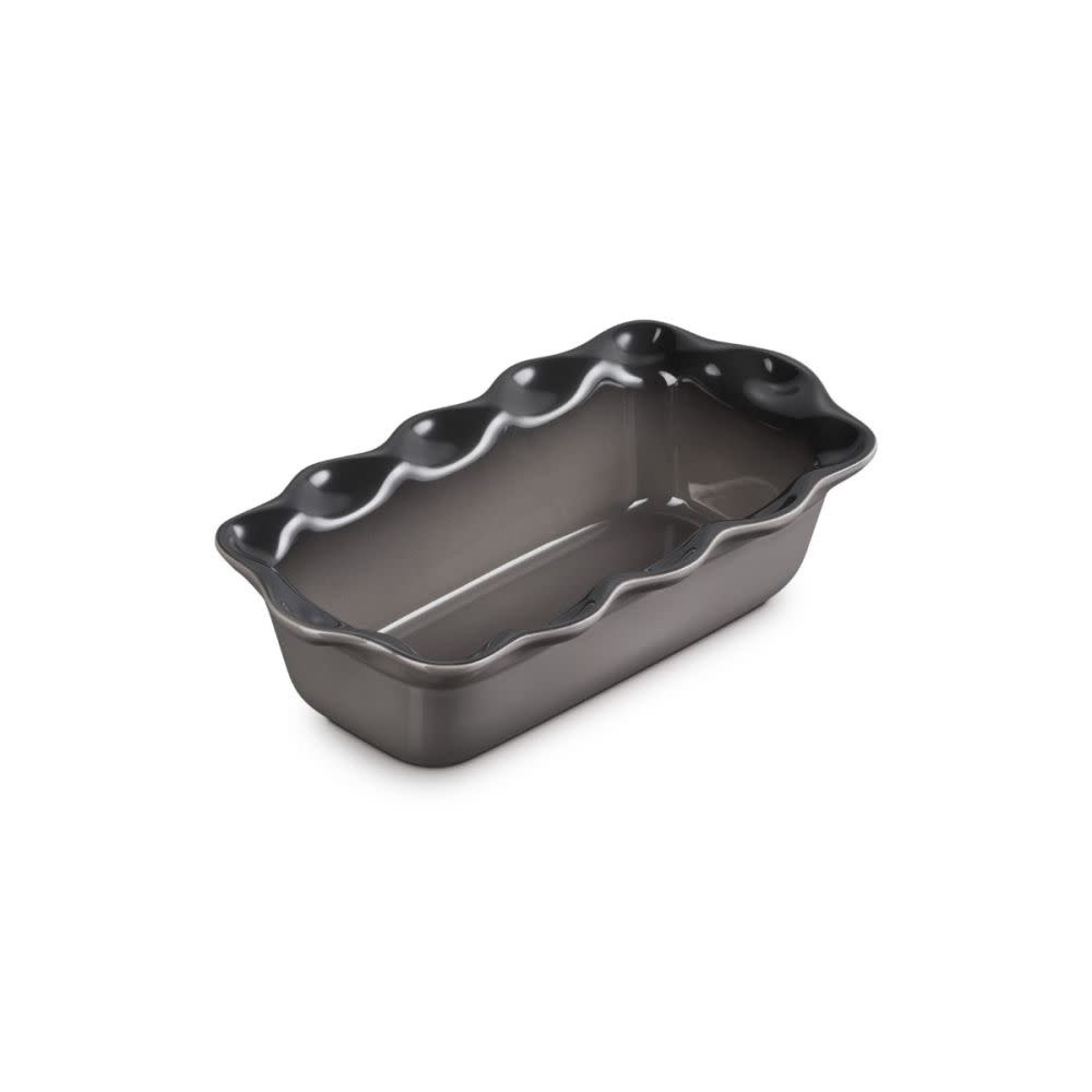 Le Creuset Heritage Fluted Loaf Pan - Oyster, 9" | Le Creuset - Duluth ...