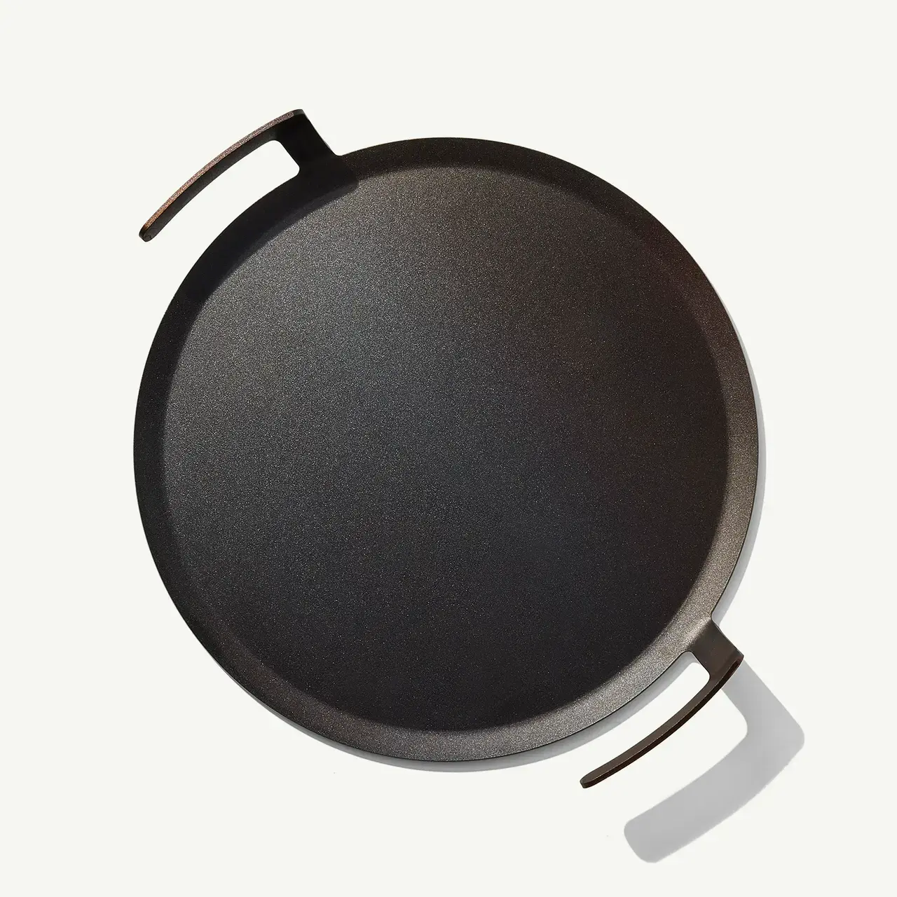 Made In Round Carbon Steel Griddle (Seasoned) | Made In - Duluth Kitchen Co