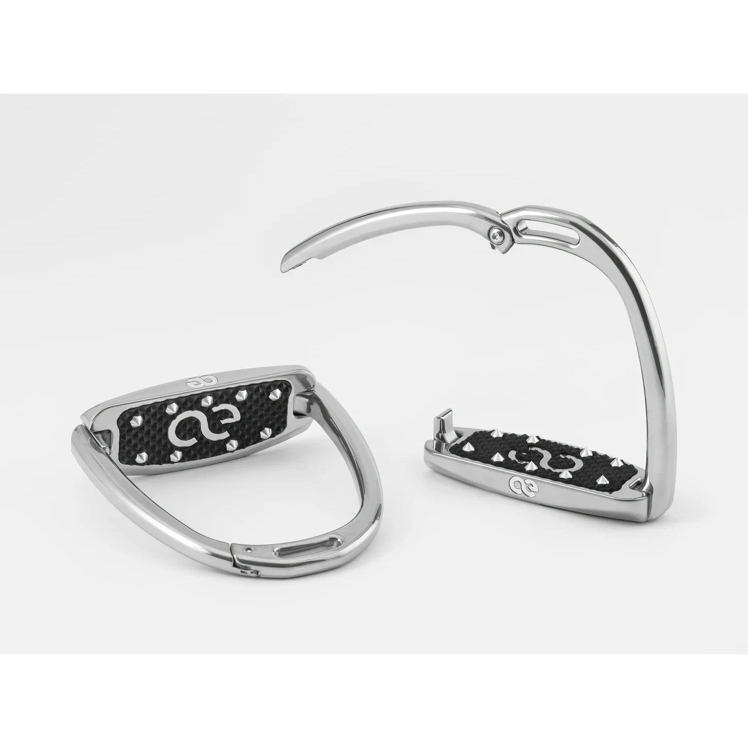 Calabasas Saddlery - American Equus Hunter Escape Junior Stirrup Iron ...