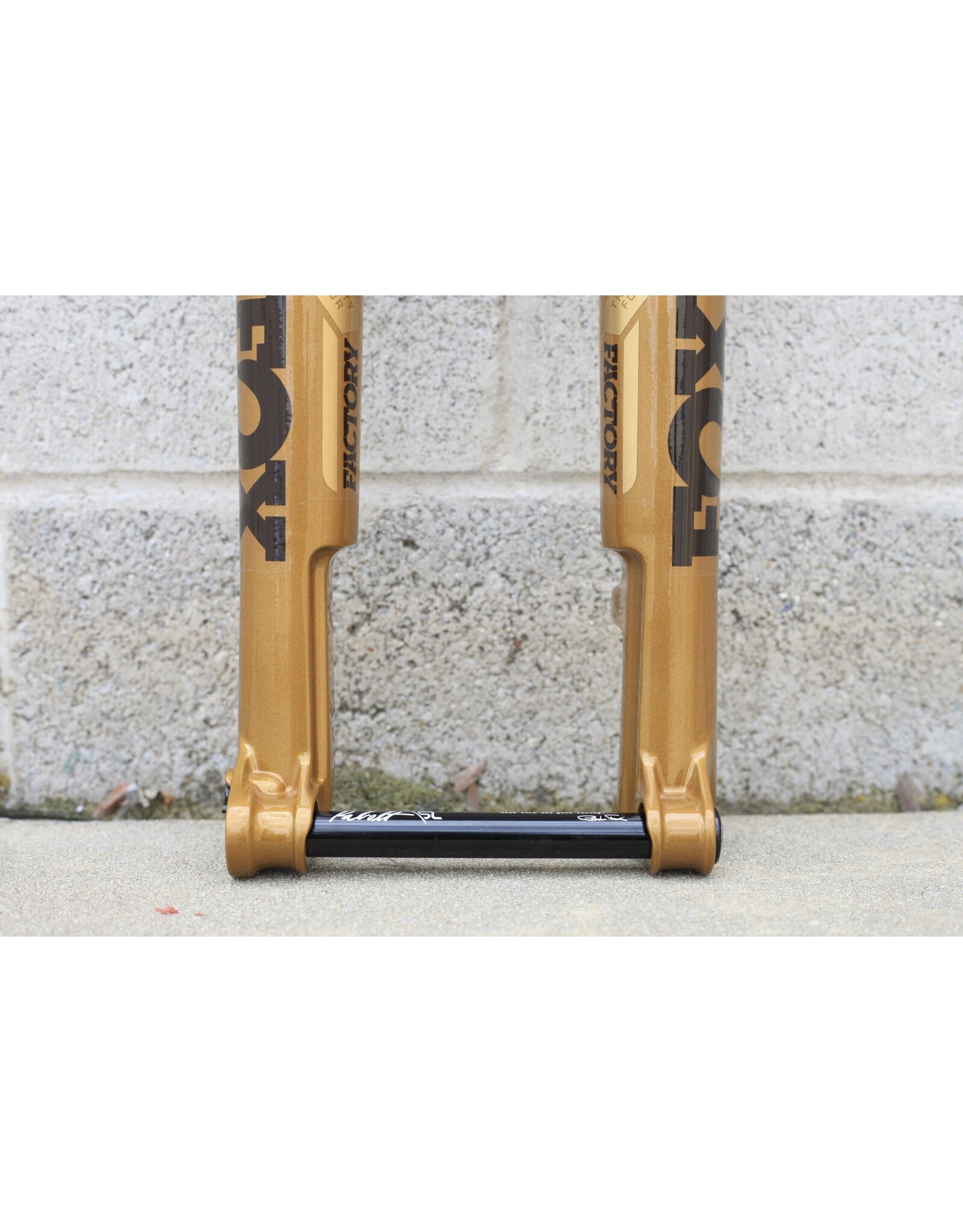 2025 Fox 34 Factory 29" - 120mm, Grip X, Limited Edition Podium Gold ...
