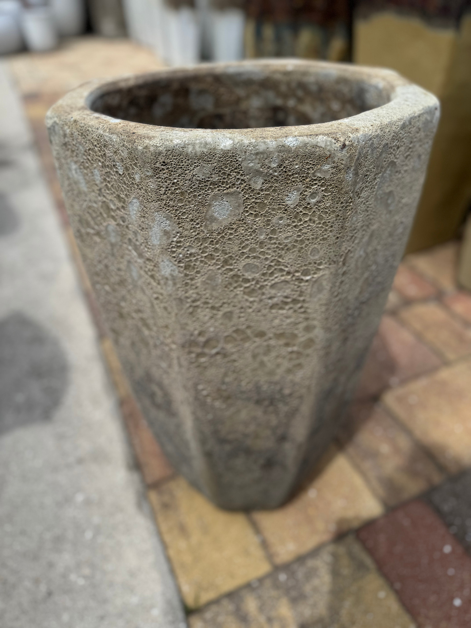 Lava Octagon Planter Small BW - PotteryScapes