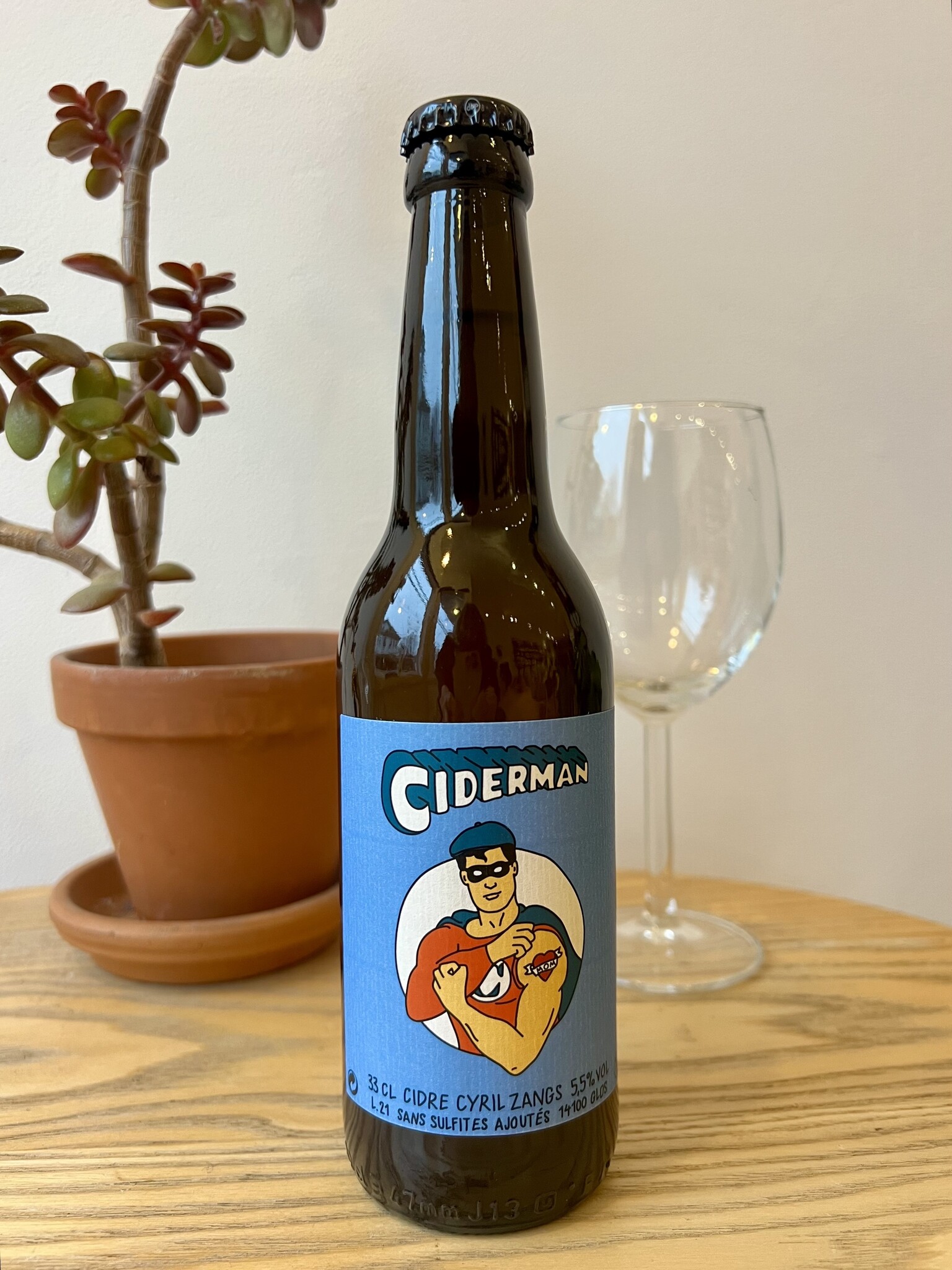 Cyril Zangs Ciderman Sparkling Cider 330 mL - Upstream Wine and Spirits