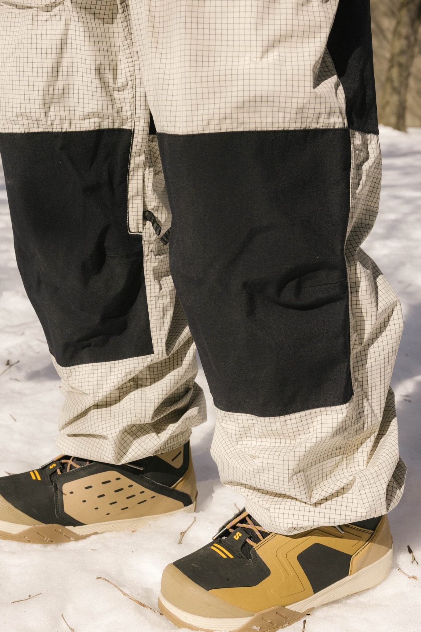686 MENS 2.5L GHOST SNOW PANT LIMESTONE GRID 2026 - ONE Boardshop