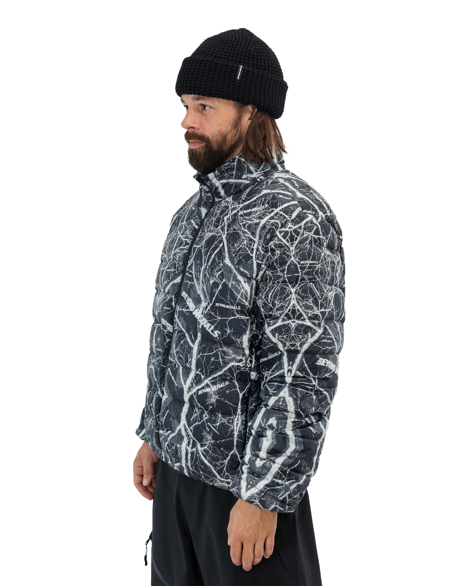 BEYOND MEDALS PACK DOWN JACKET SHIRAKABA 2026 - ONE Boardshop