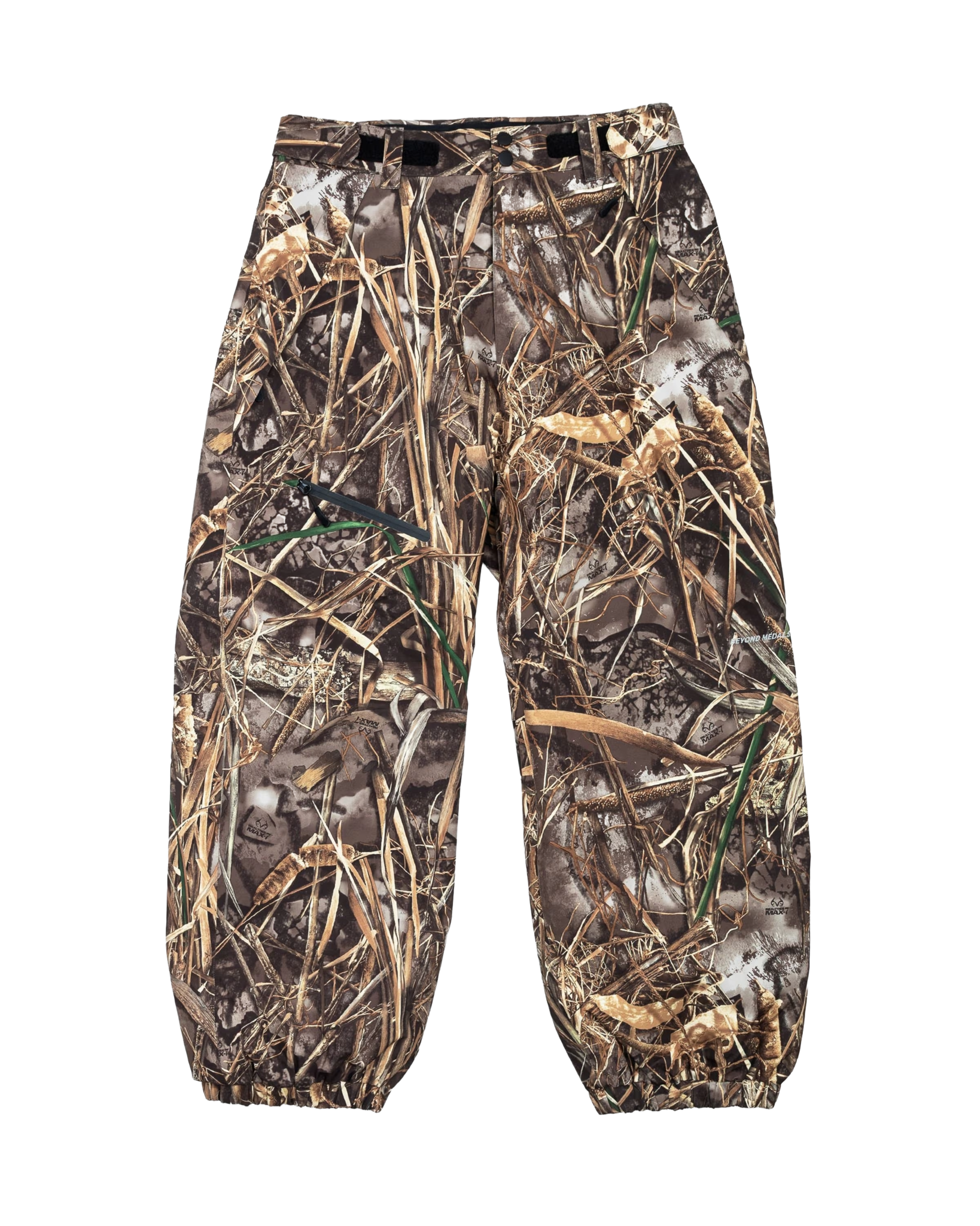 BEYOND MEDALS X PANT REAL TREE 2026 - ONE Boardshop