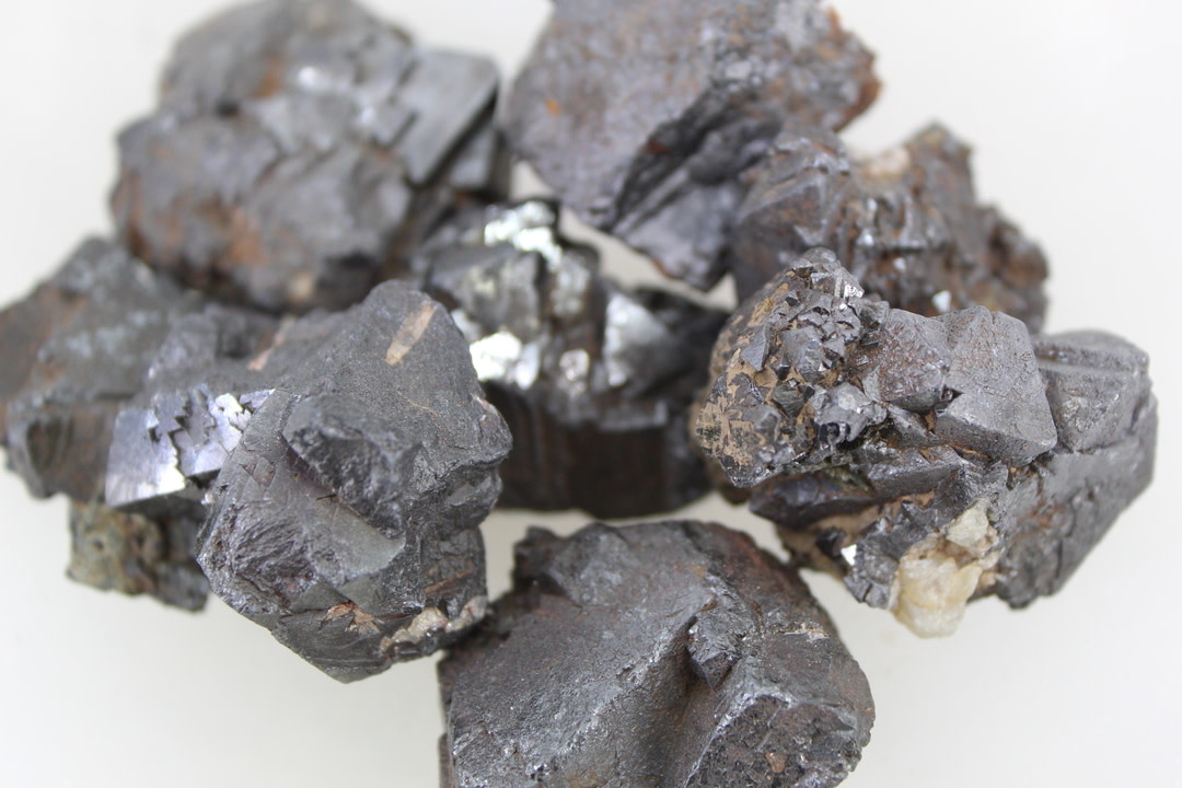 Magnetite - Rough Raw Natural - Awakenings