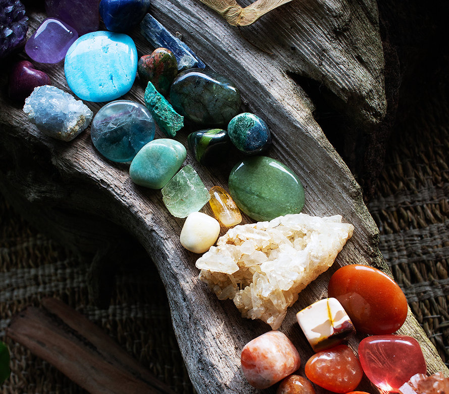 Tumbled & Rough Stones