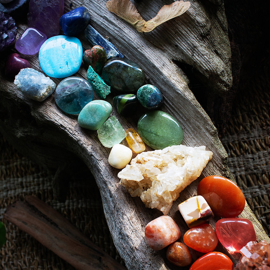 Tumbled & Rough Stones