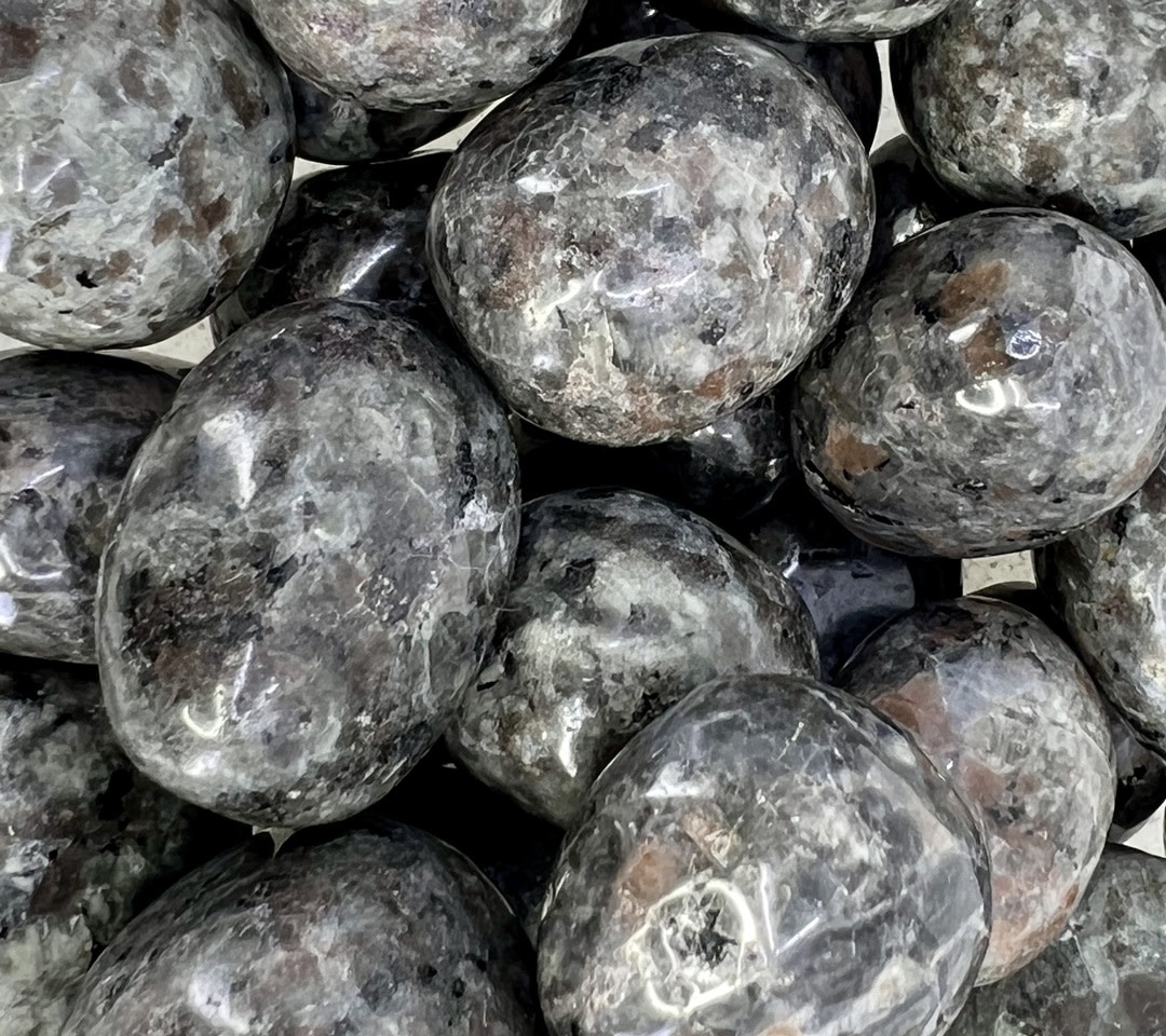 Yooperlite (Glowdalite Emberlite Flame Stone) Polished - Tumbled ...