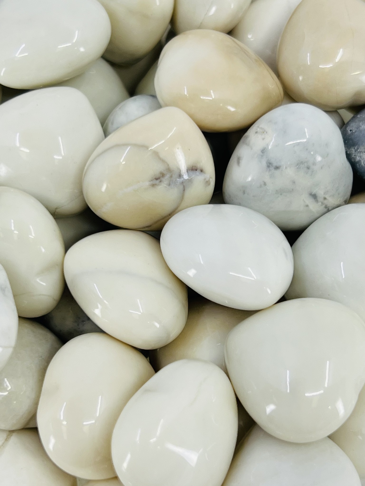 Ivory Jade Heart - Mini