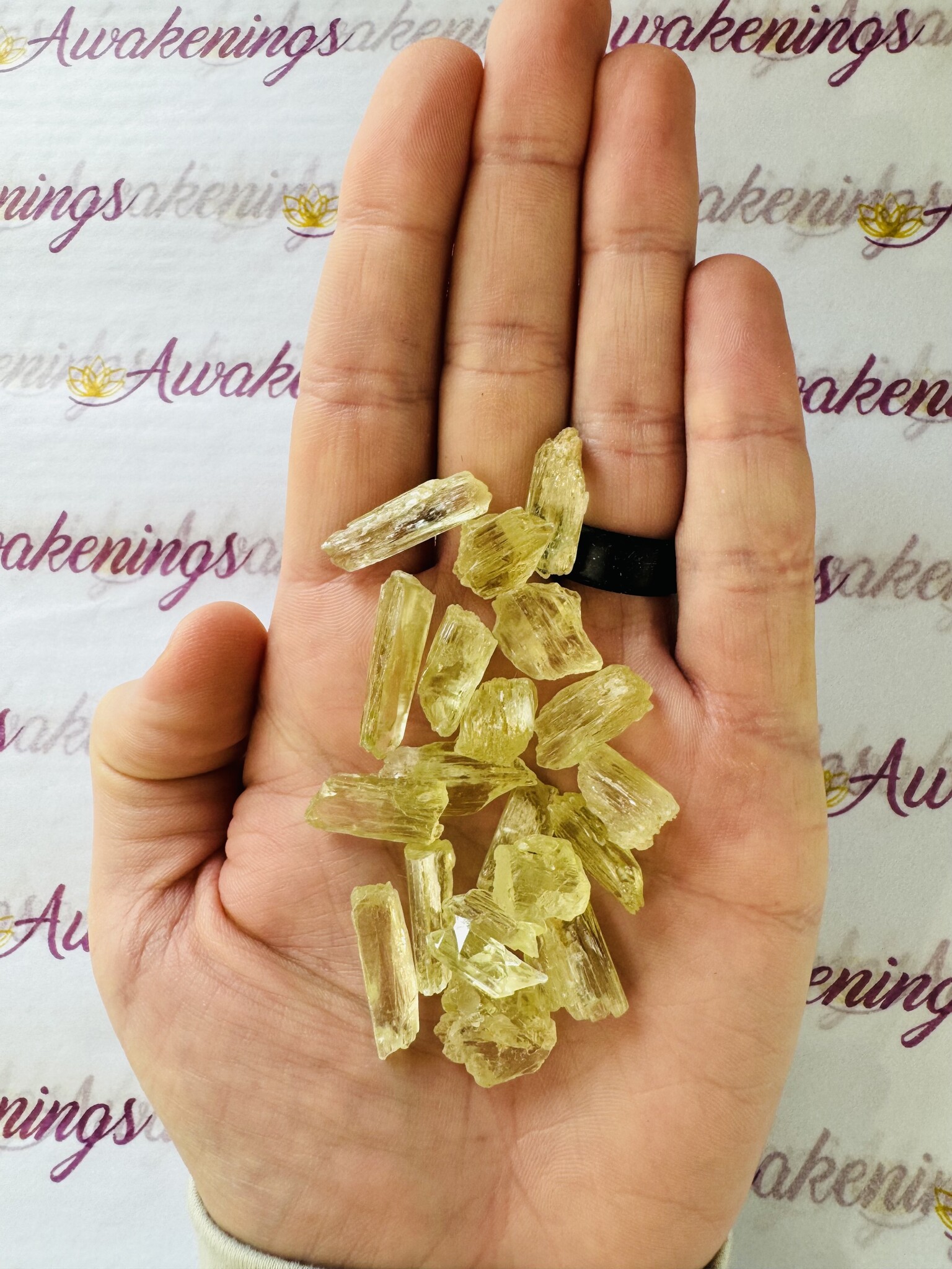 Yellow Kunzite - Rough Raw Natural - Awakenings