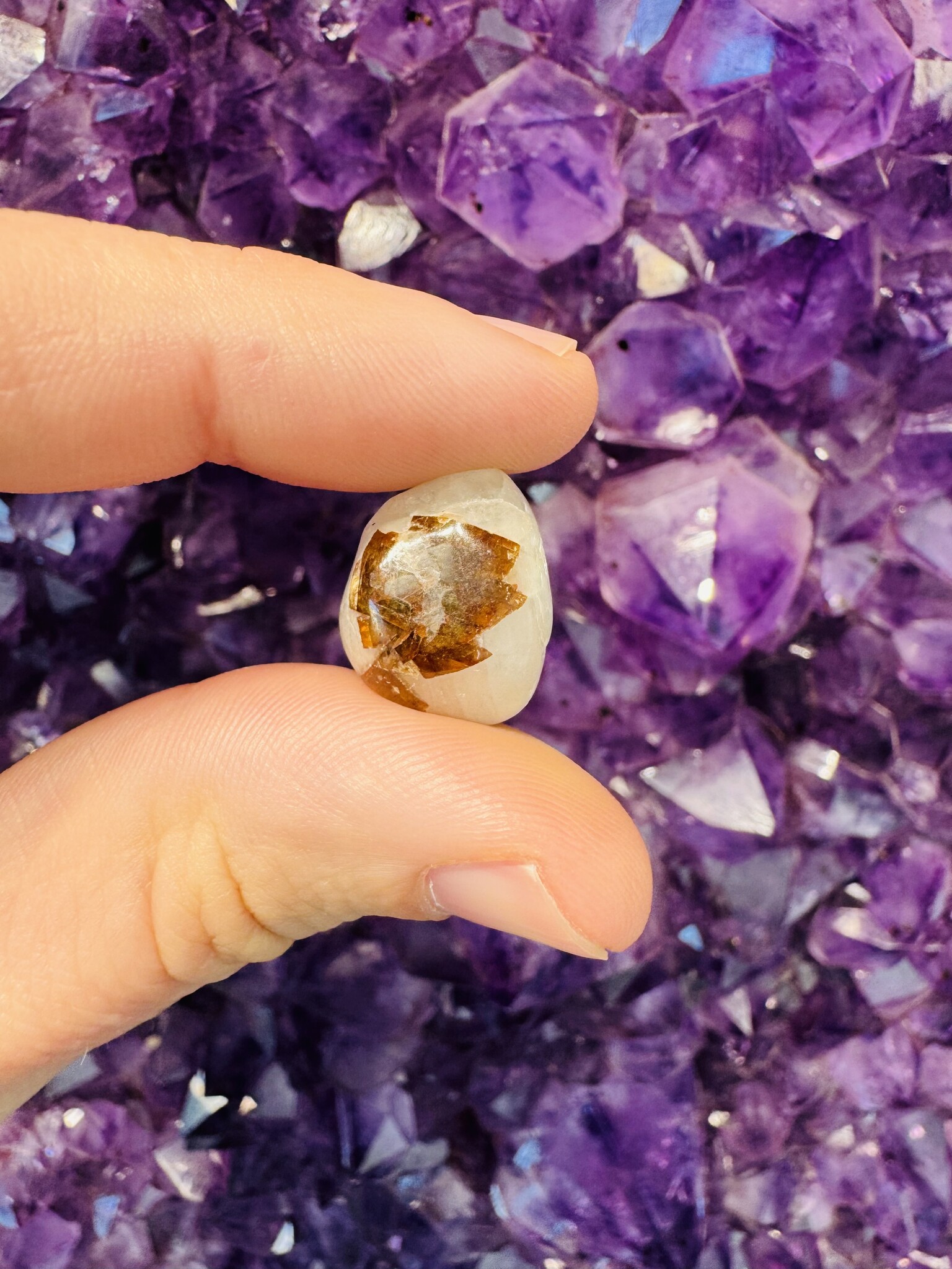 Cryolite w/Siderite - Awakenings