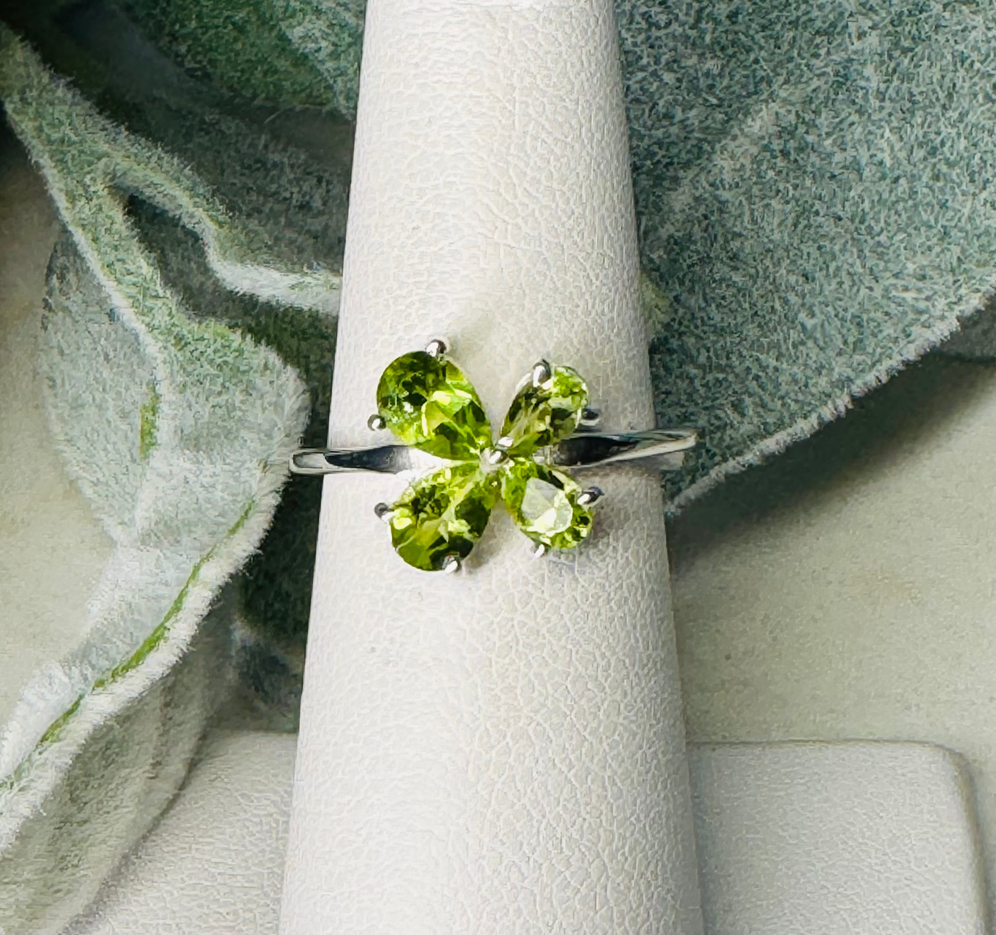 Peridot Rings - Size 7 Butterfly Faceted - Prong Claw Set Sterling ...