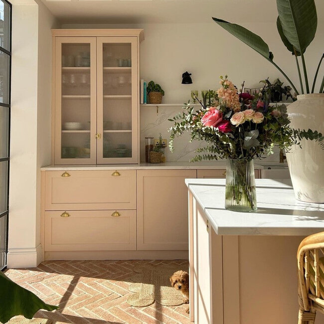 Pink Ground No. 202 | Farrow & Ball Handcrafted Paint - Carbon Boutique